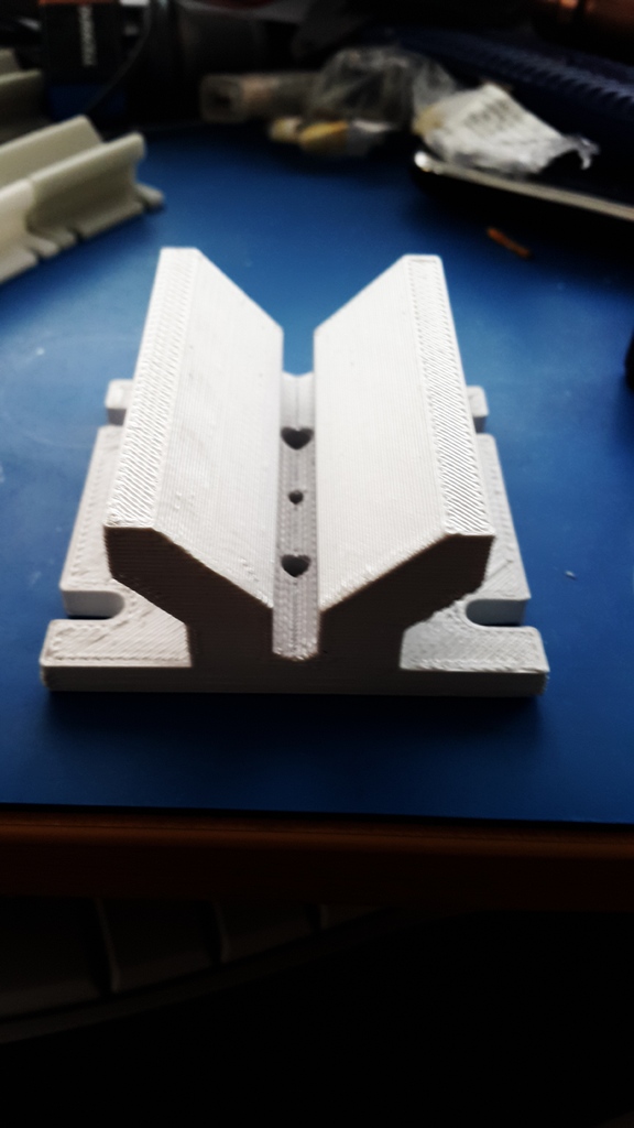 V-Block with 3 center holes by bogdankecman | Download free STL model ...