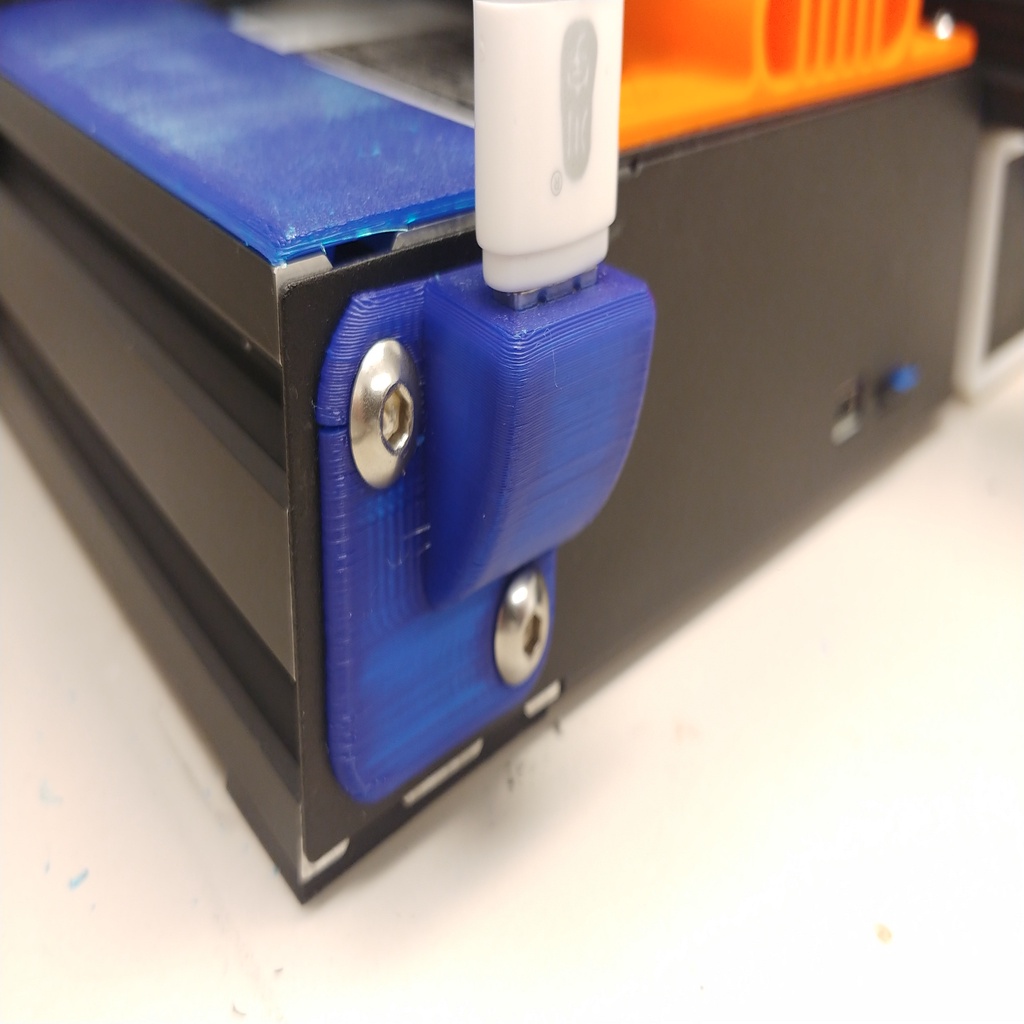 ENDER 3 - MicroSD to USB Adapter Holder by PaperSkeletons3D | Download ...