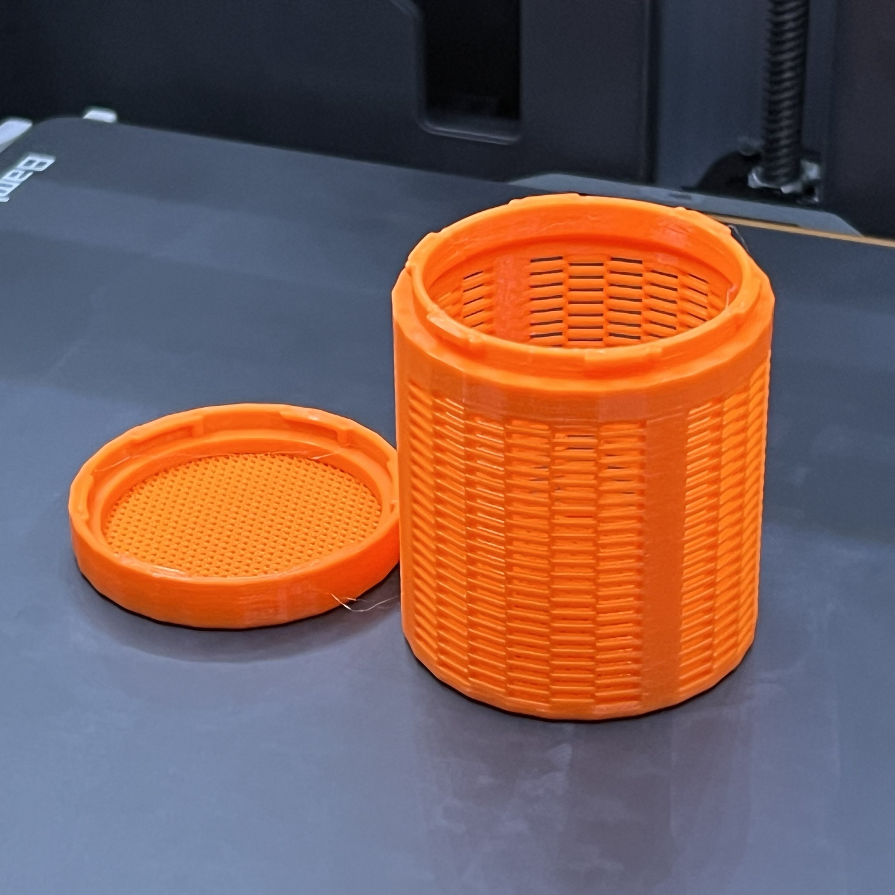 Knitted silica gel container by Kie | Download free STL model ...