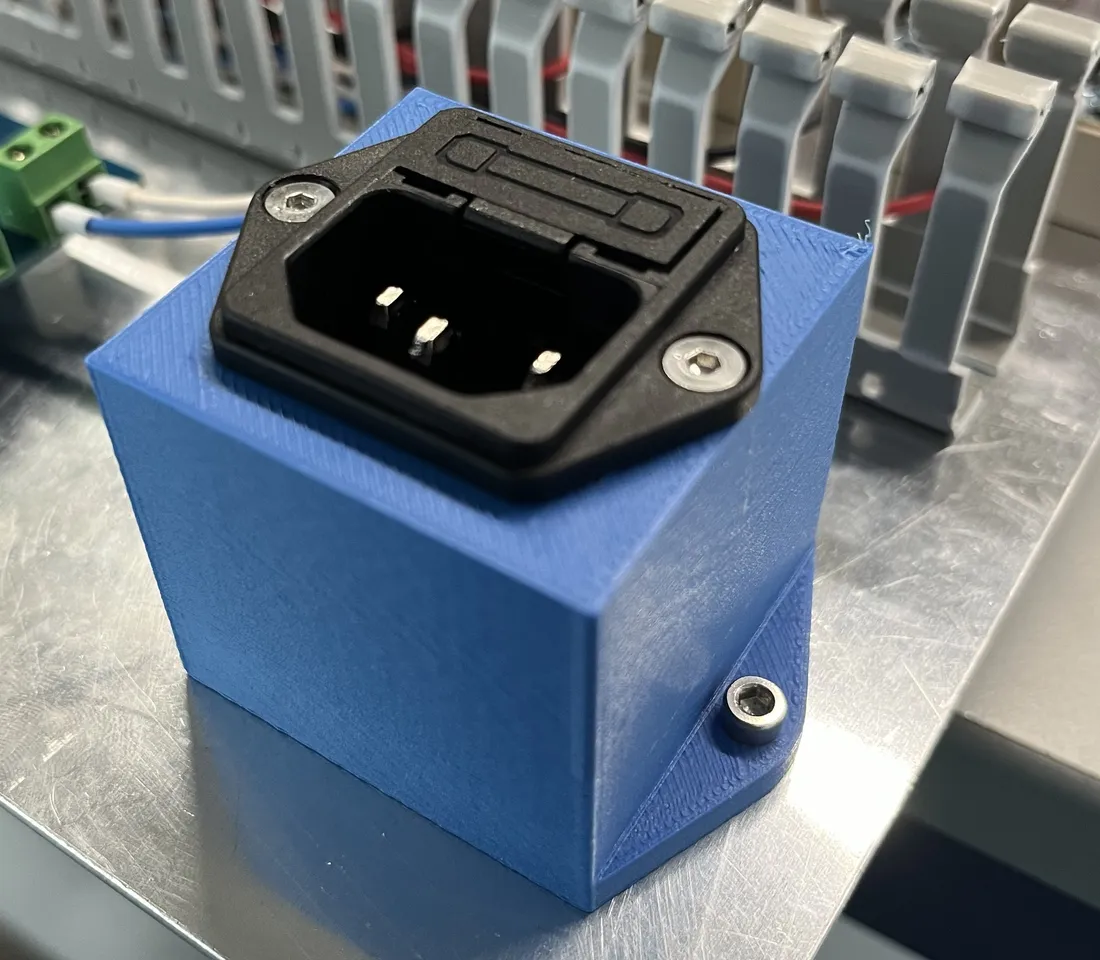 IEC C14 Mount by eliobou | Download free STL model | Printables.com