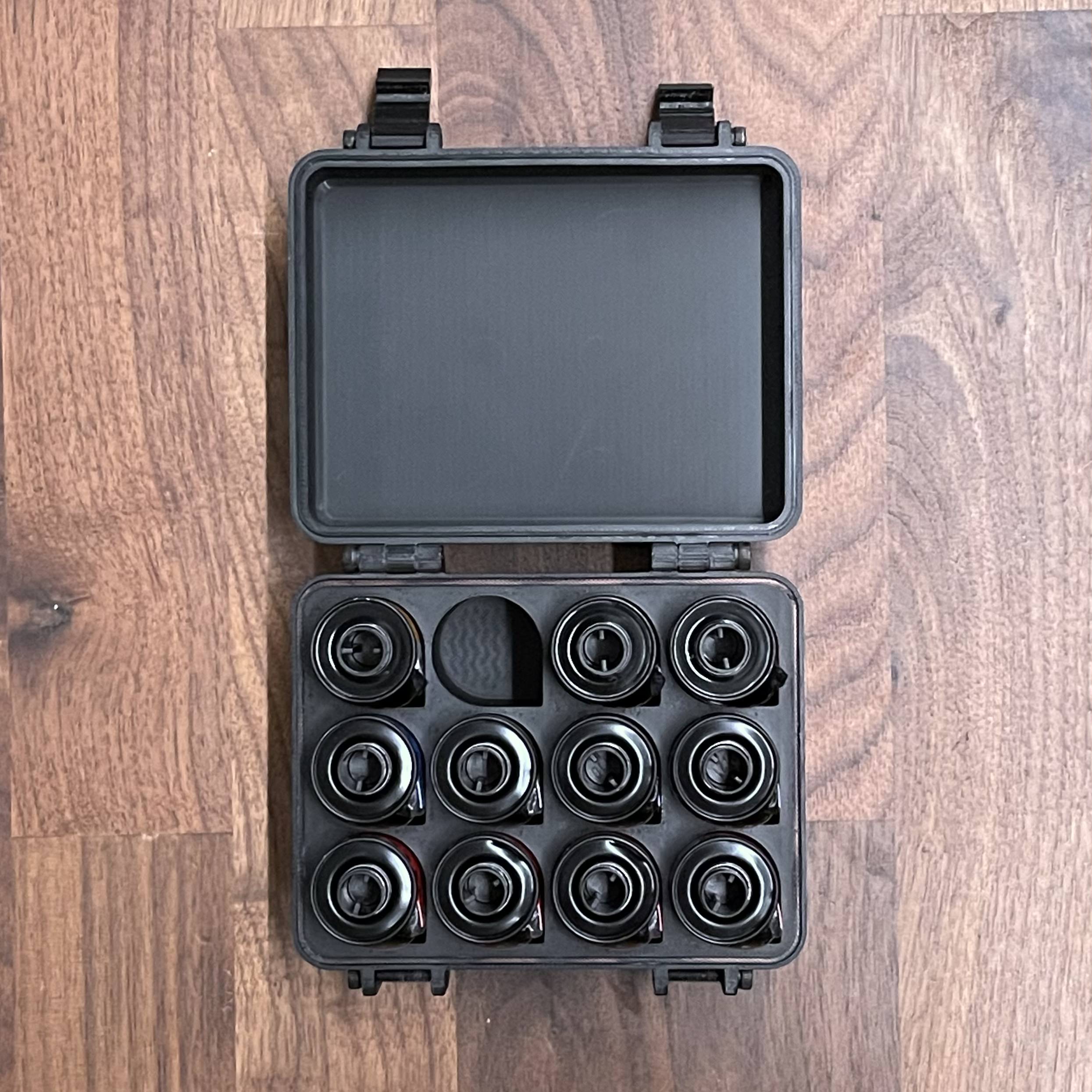 35mm Film Case (Holds 12) by Hever Nava | Download free STL model ...