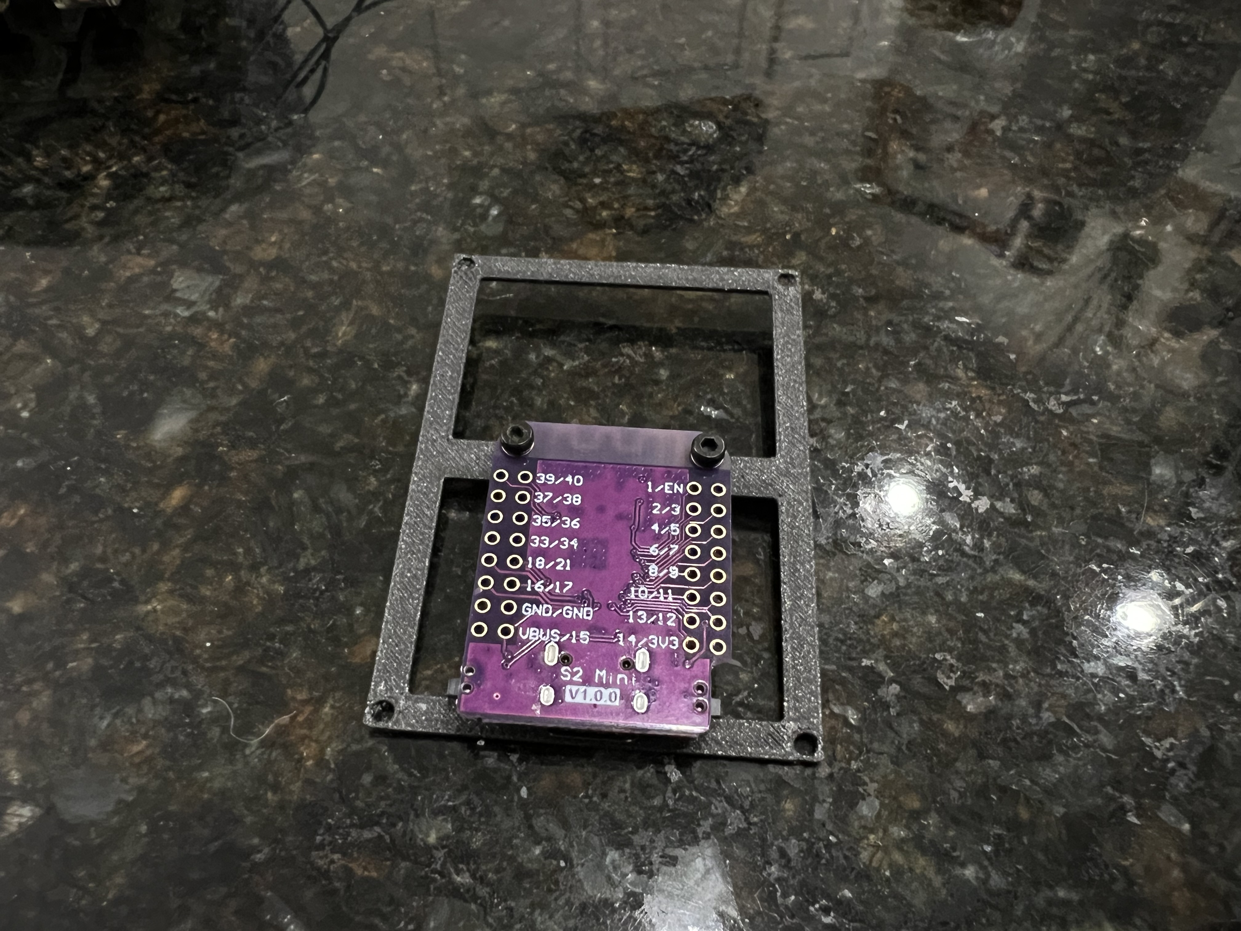 6 Button ESP32 IoT Macro Pad by PteroDancer | Download free STL model ...