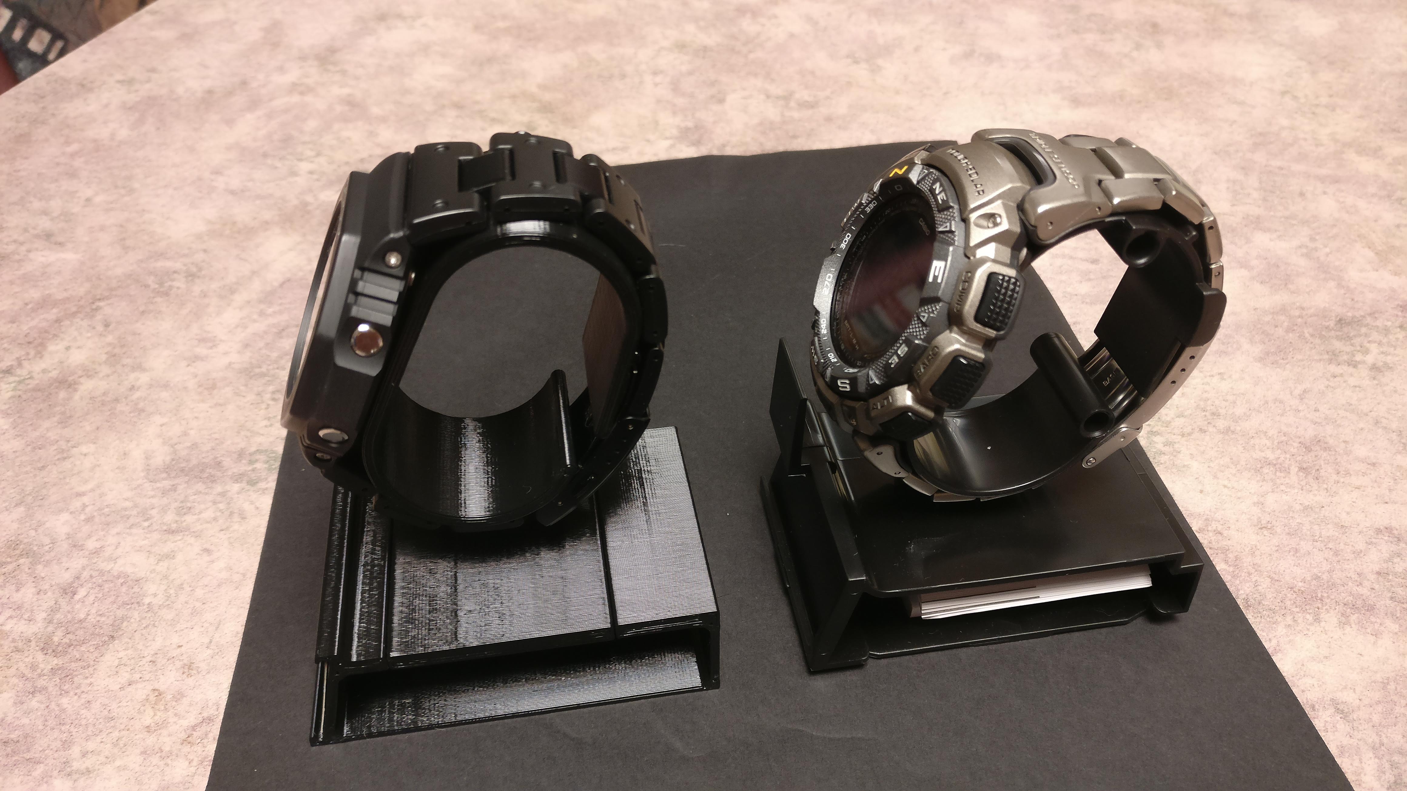 Casio Style Watch Holders for Various Wrist Sizes, No Supports Needed ...