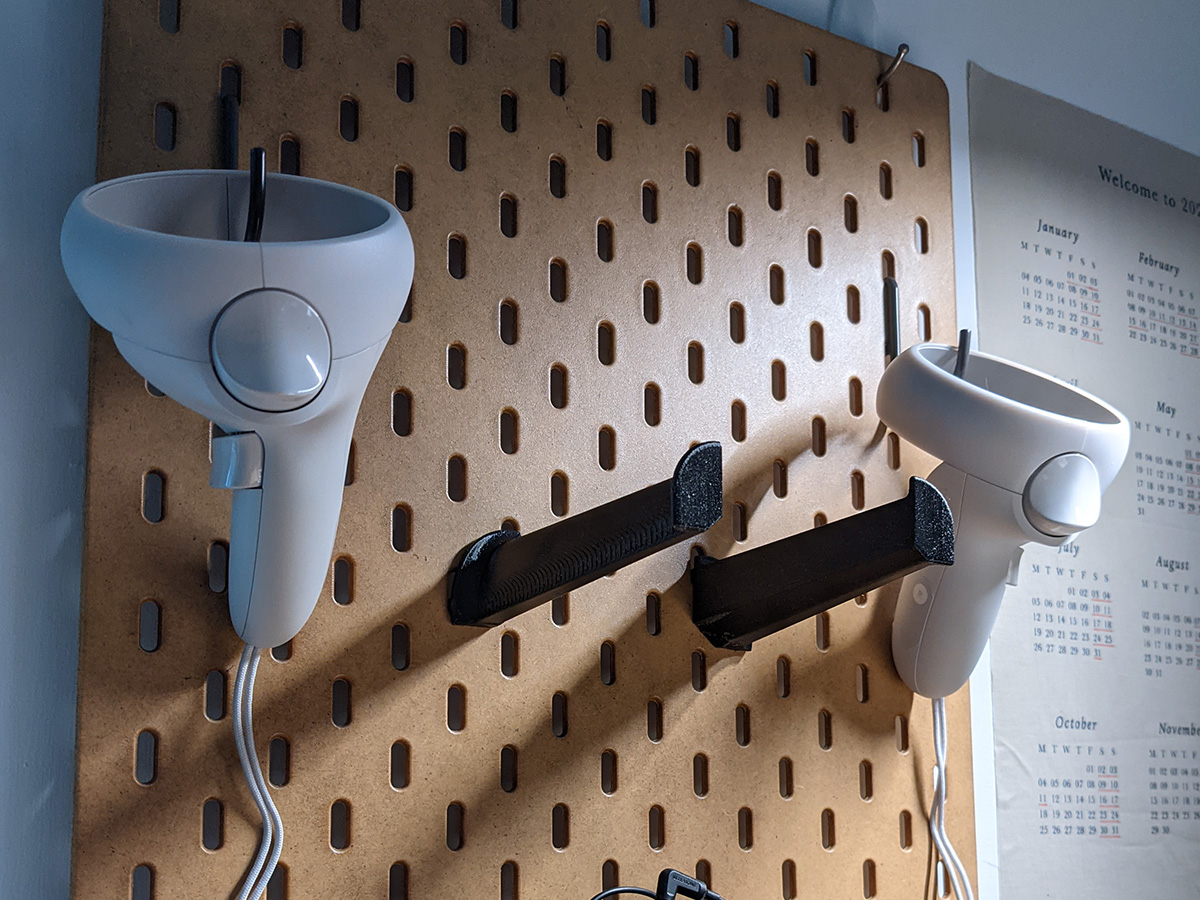 Oculus Quest / Go headset mount for Ikea SKÅDIS pegboard by THL ...