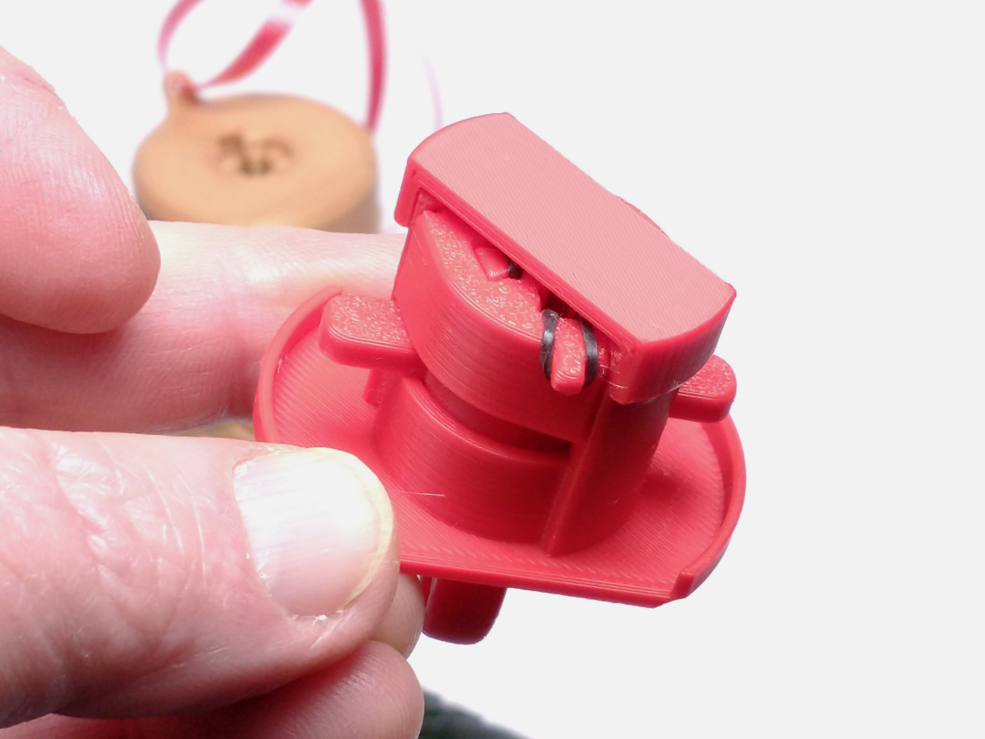 Locking Gift Box by LoboCNC | Download free STL model | Printables.com