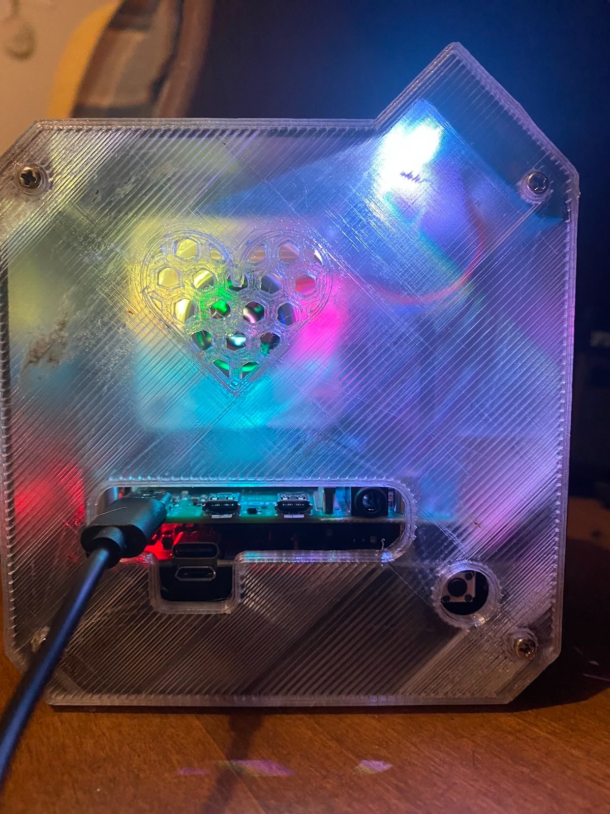 Raspberry Pi 4 Mini desktop by bonbon | Download free STL model ...