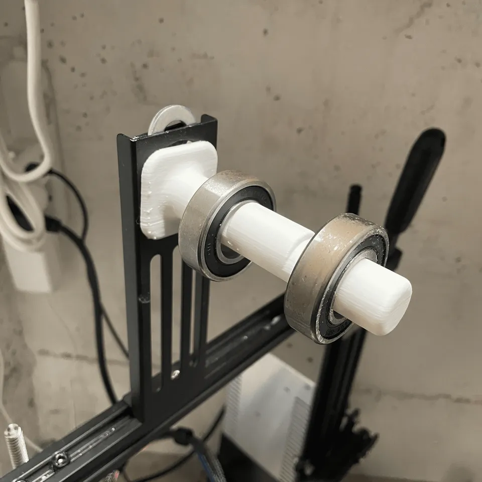 Spool reel holder with ball bearings by ilpiccoli | Download free STL ...