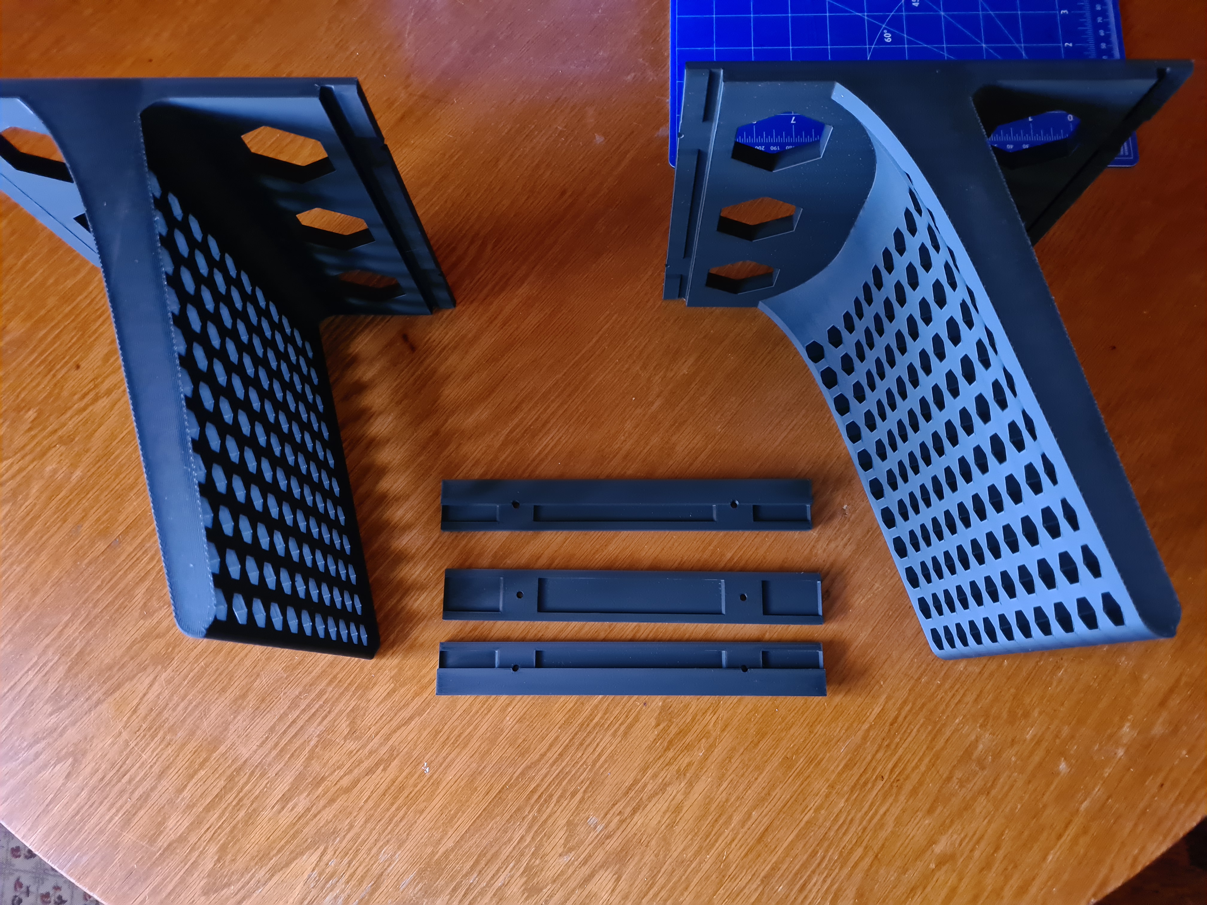 Wall Mounted Shoe Stacker por Flotschi | Descargar modelo STL gratuito ...