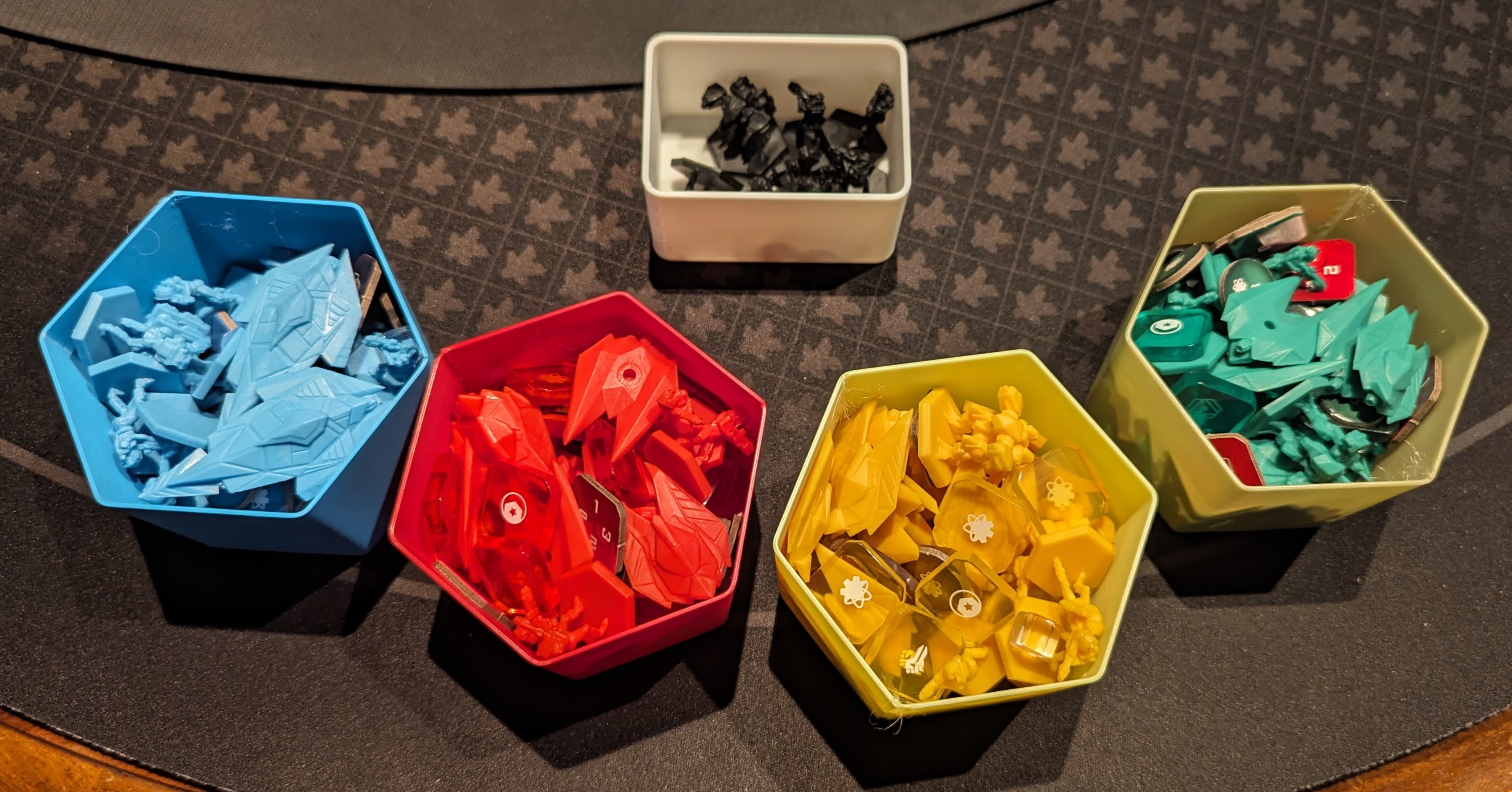 Fractal: Beyond the void player and neutral boxes por woshee ...