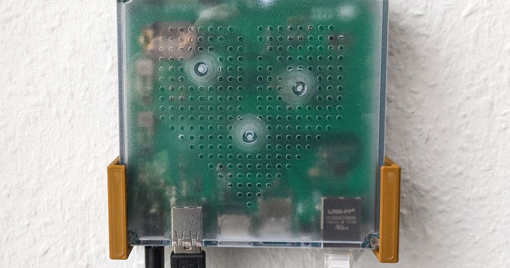 Home Assistant Green Wall Mount by halfbyte | Download free STL model ...