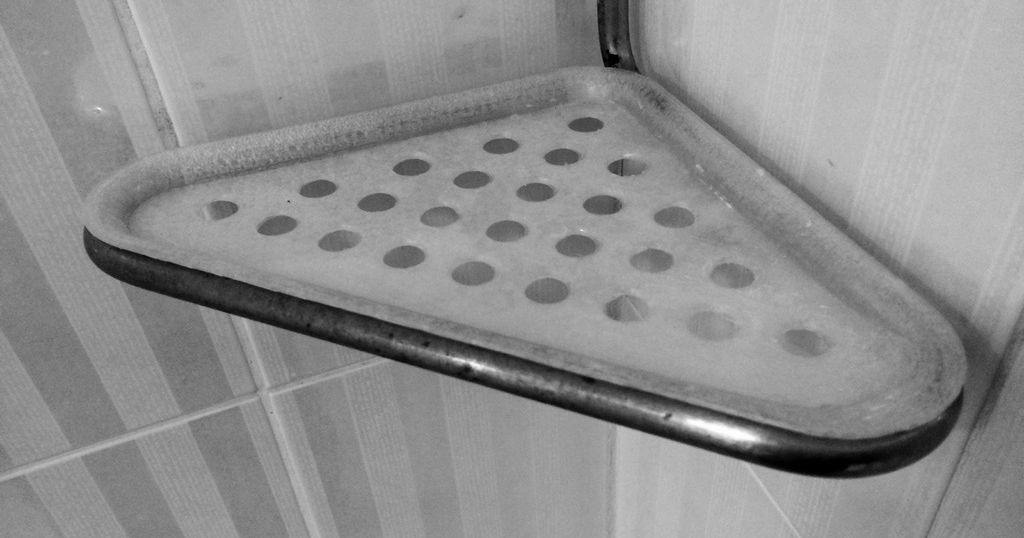 Triangle Soap Dish by Jetpad | Download free STL model | Printables.com