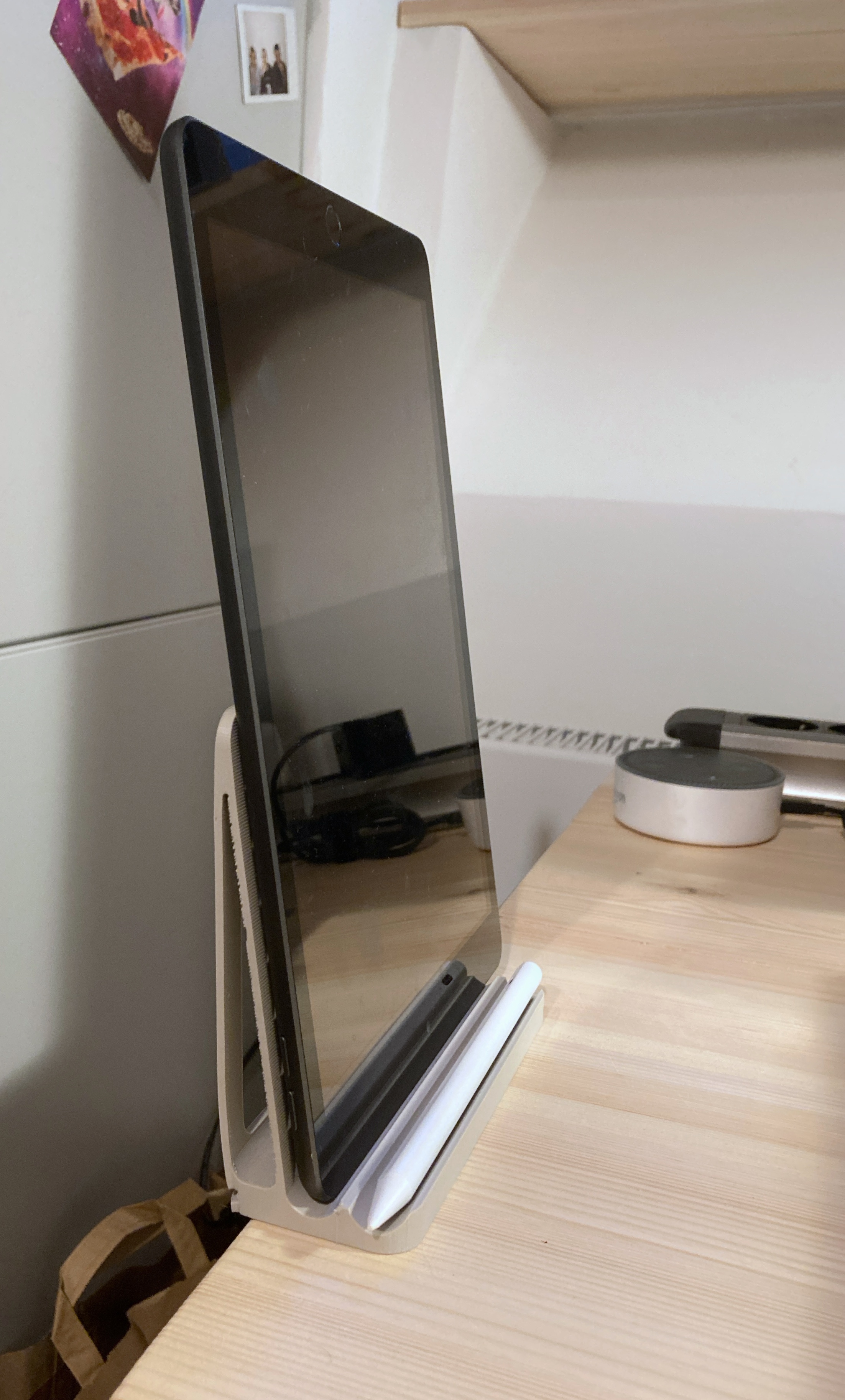 Tablet/Cellphone Stand for more Desktop Space by Proono | Download free ...