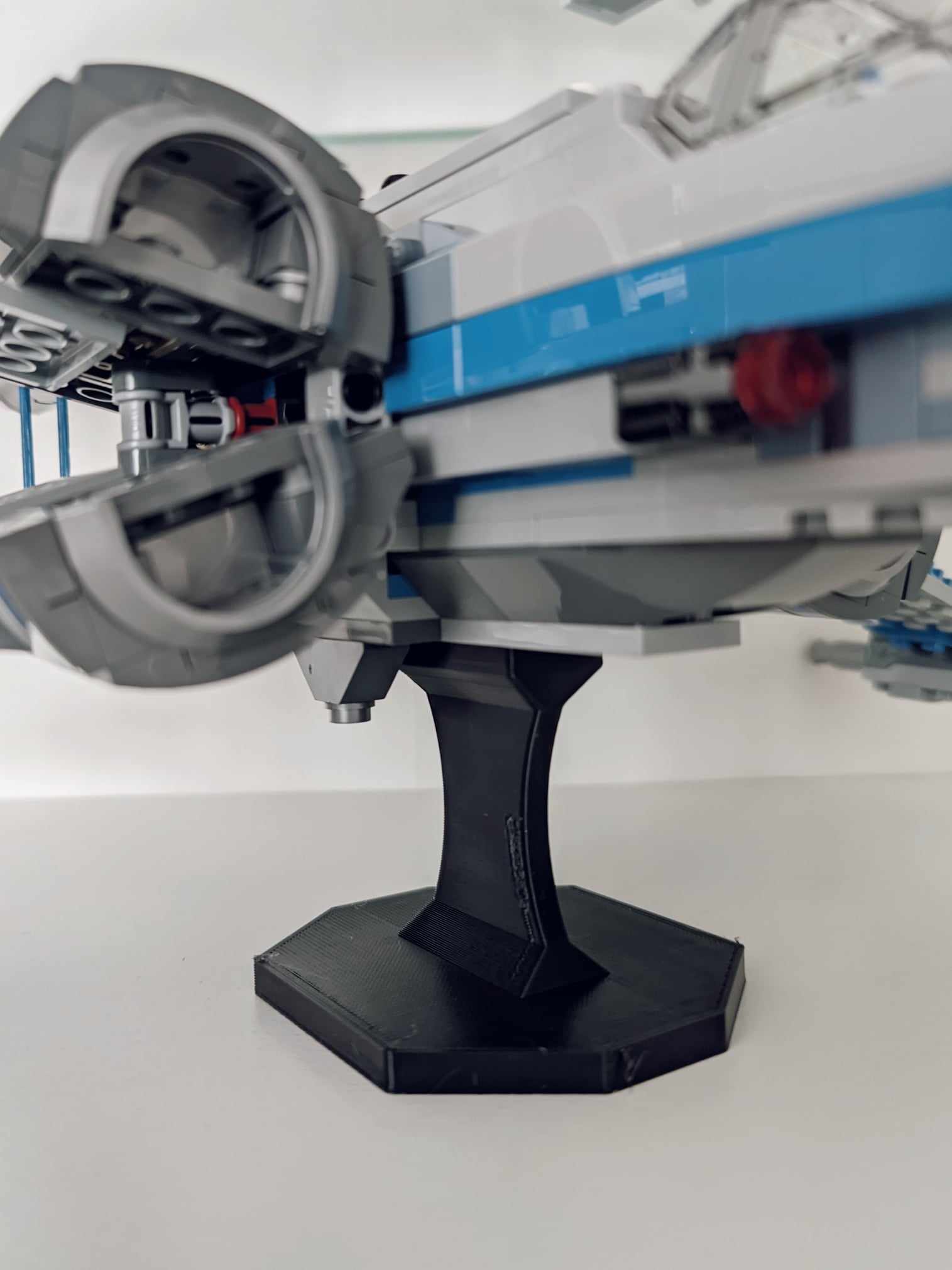 Lego stand (remix) by shelby-eleanor | Download free STL model ...