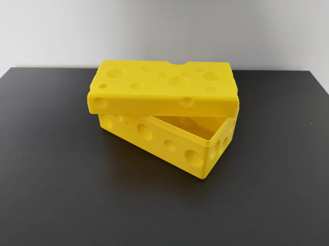 Cheese storage box with flat bottom by Mathijsco | Download free STL ...