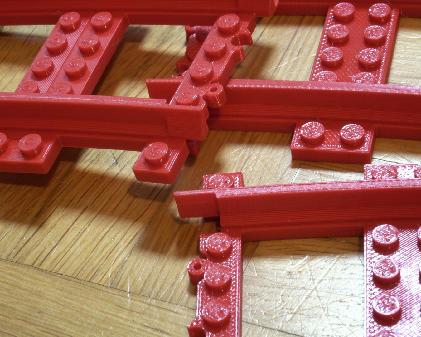 Train Track Rails, compatible to interlocking buildingbricks like Lego ...