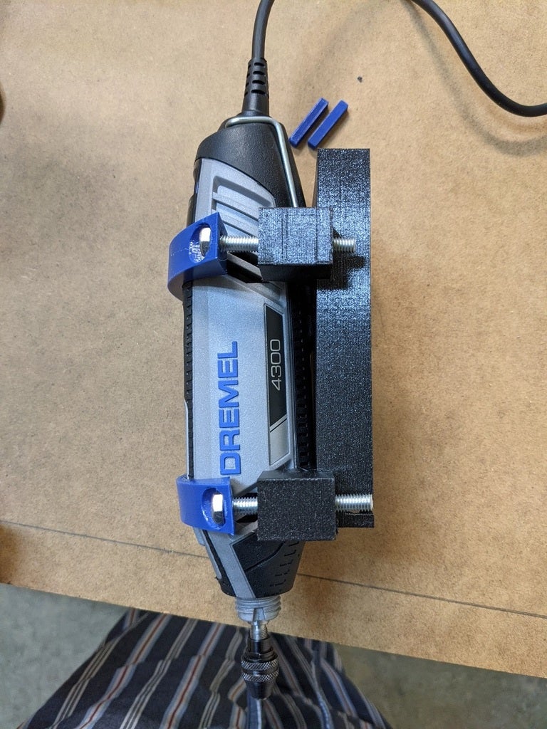 MPCNC Dremel mount with source files por Bheem2021 | Descargar modelo ...