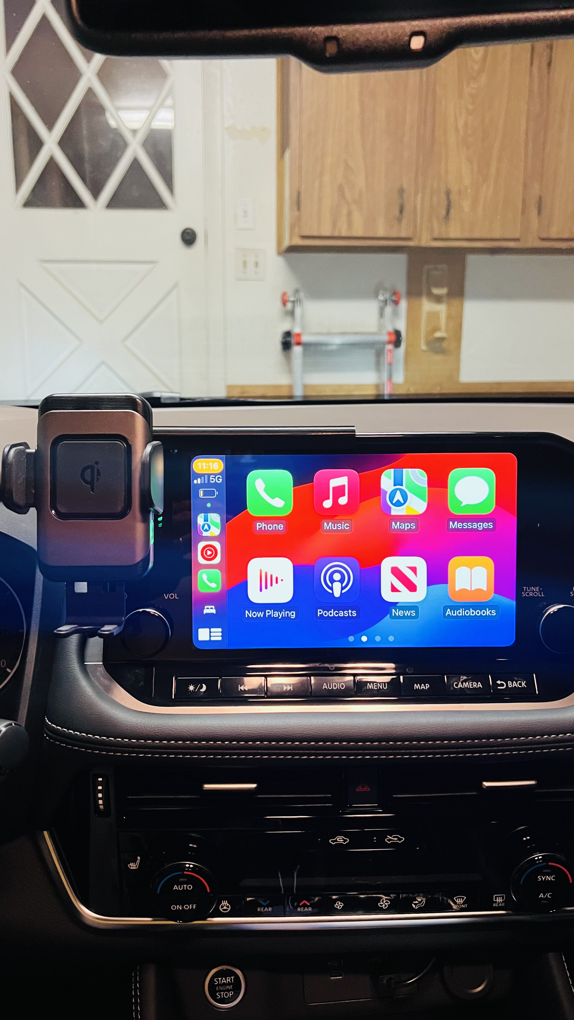 Nissan Rogue (2021-24) Over The Display Car Mount Phone Holder by ...