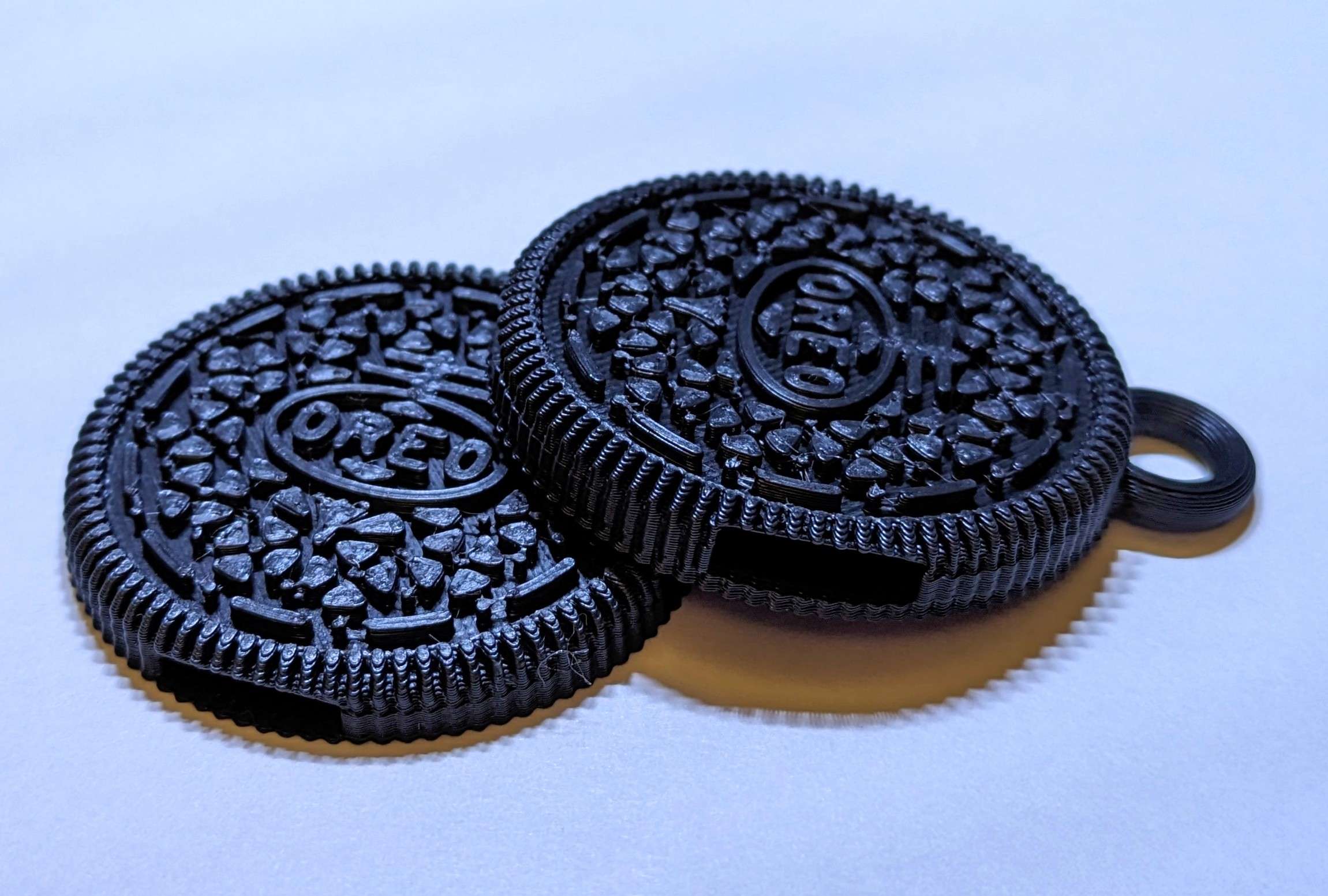 Oreo Whistle Keychain by Vec4 | Download free STL model | Printables.com