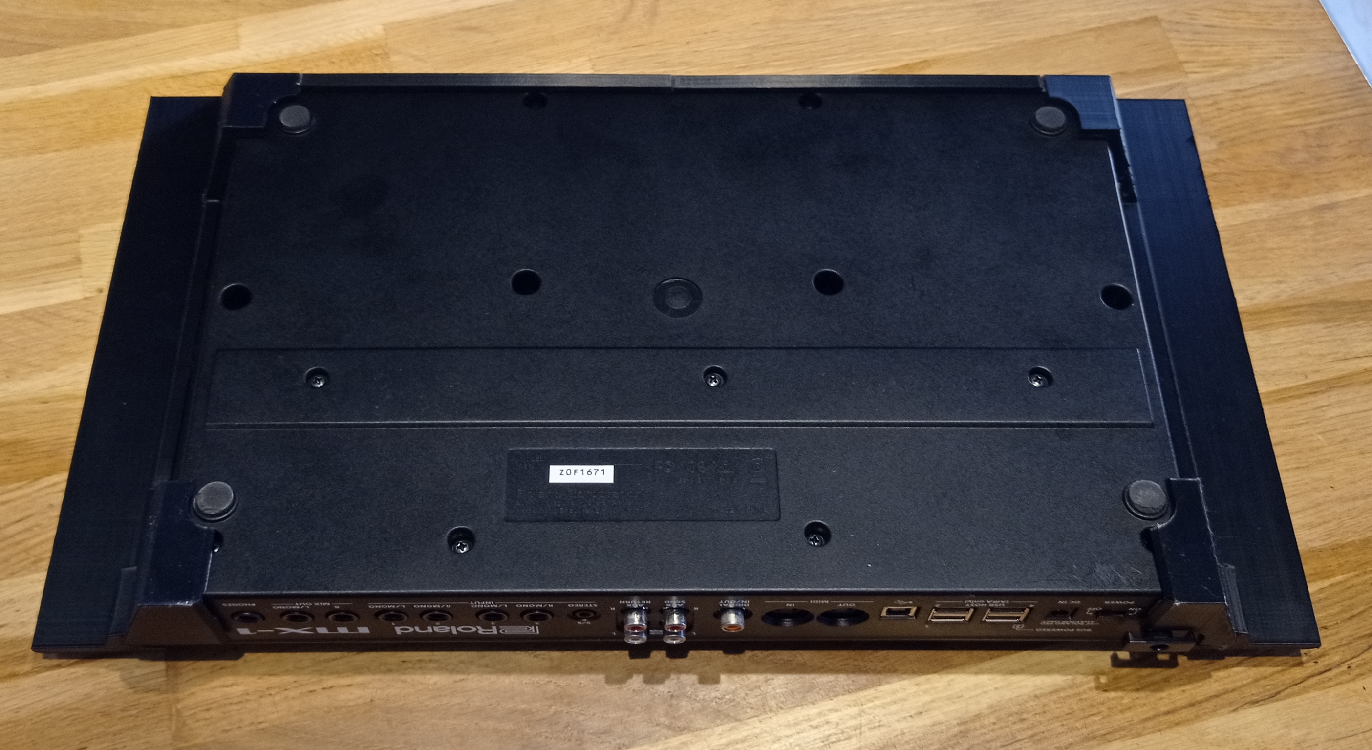 Roland MX-1 AIRA mixer rack mount by Zeubest | Download free STL model ...