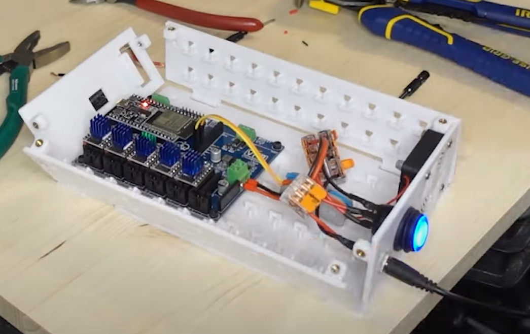 MPCNC - Foldable Jackpot Enclosure Box by etotheipi | Download free STL ...