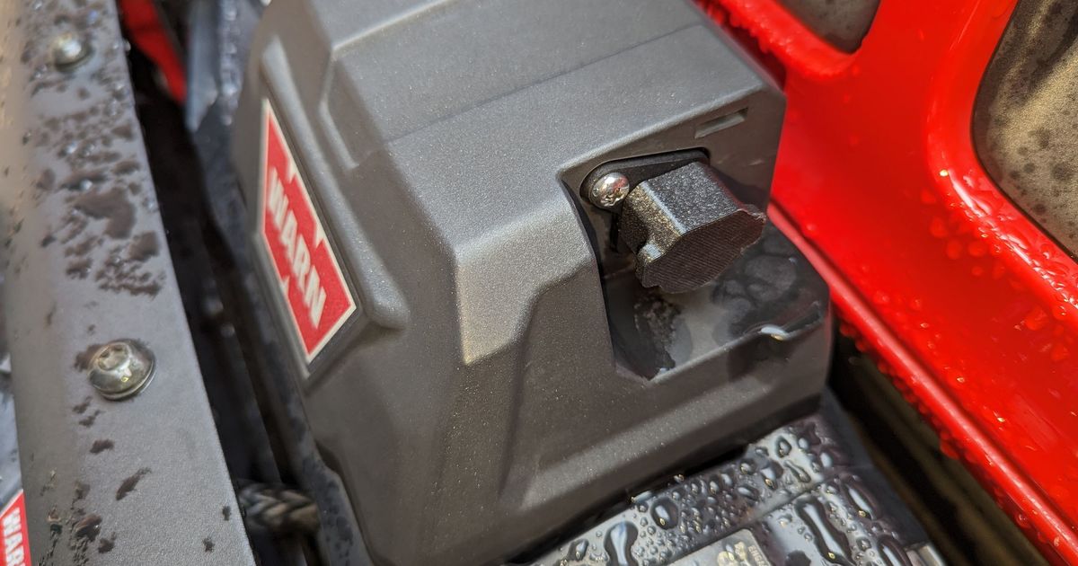 Warn winch plug cover by Frank G | Download free STL model | Printables.com