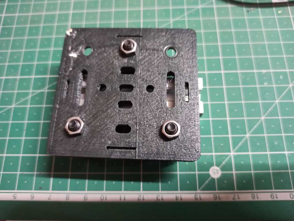 2020 5mm v slot plate by hackerbijay | Download free STL model ...