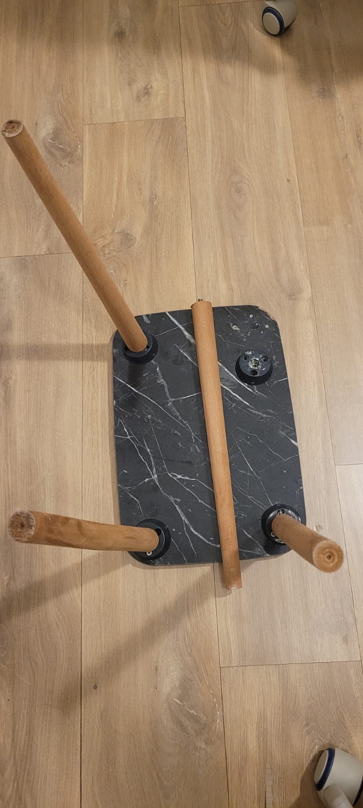 Base for mounting angled table legs. by netaes | Download free STL ...