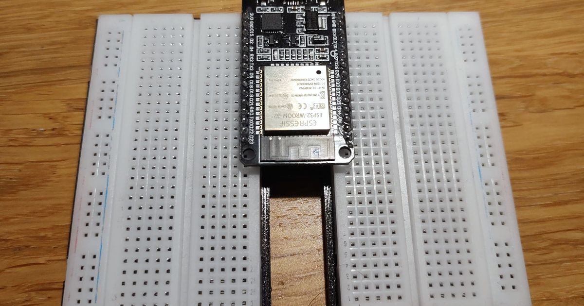 ESP32 Dev Breadboard Holder by Tom | Download free STL model ...