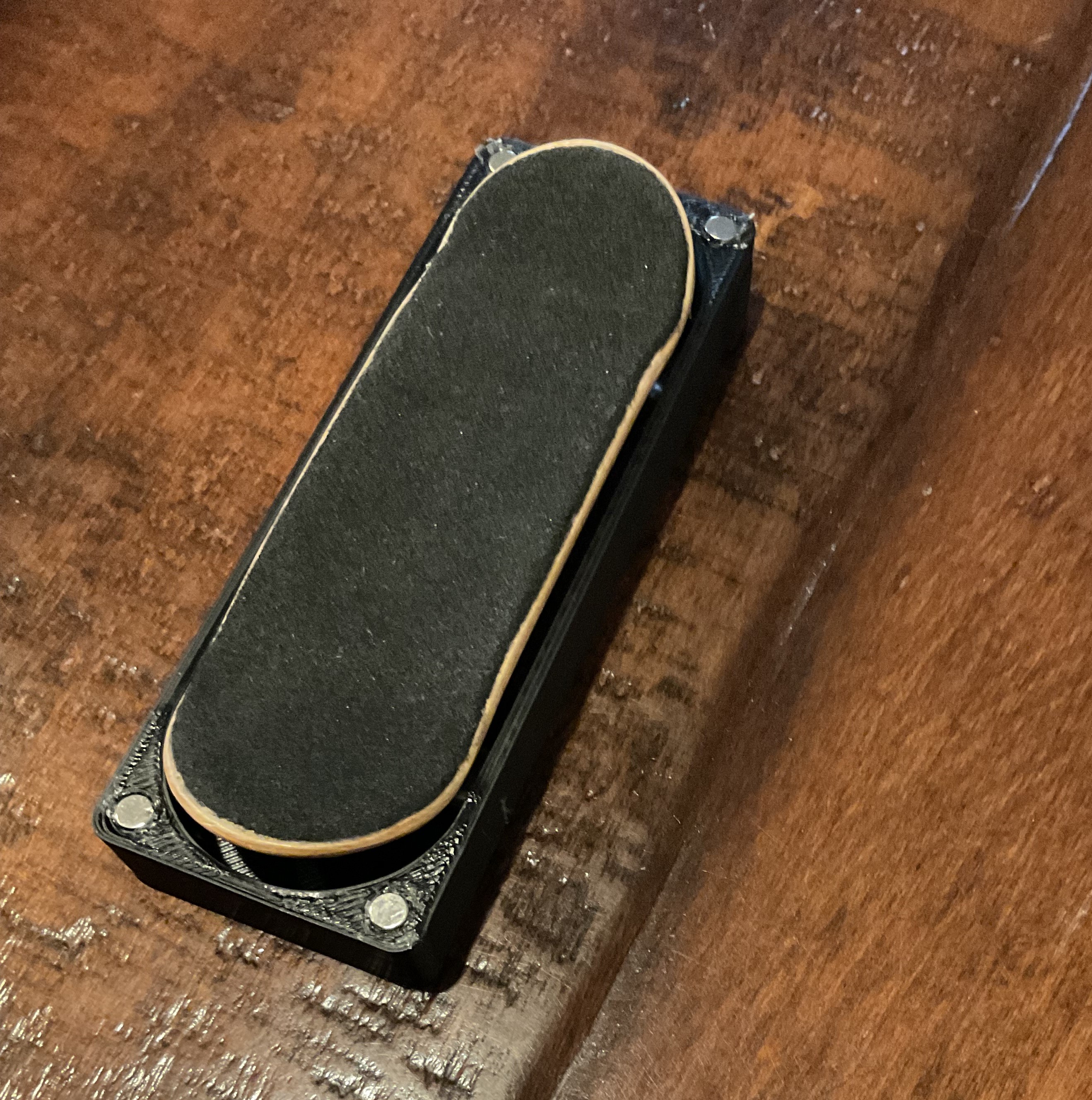 32mm Fingerboard Case by BSBLKID | Download free STL model | Printables.com