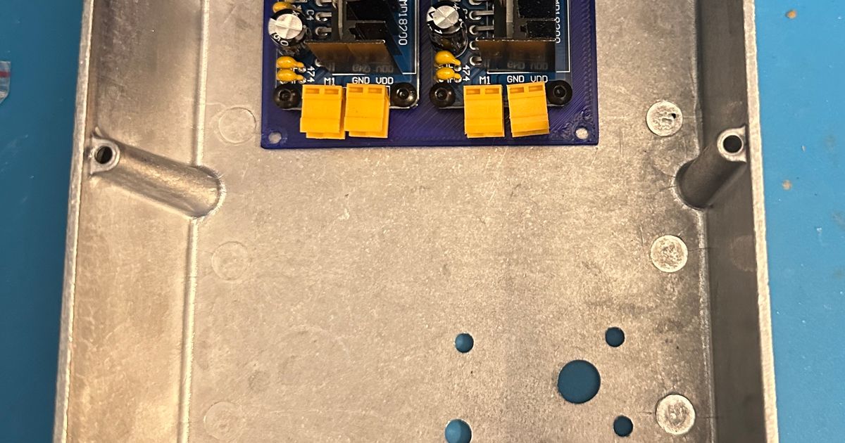 Motor Driver mount by Tom-K2TAV | Download free STL model | Printables.com