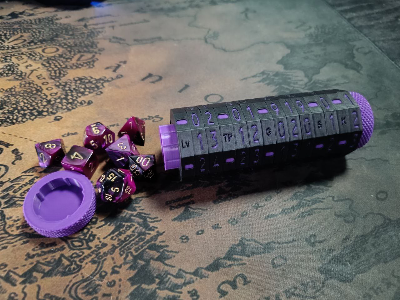 DnD/Tabletop lv, HP and Gold Counter by GamerForge | Download free STL ...