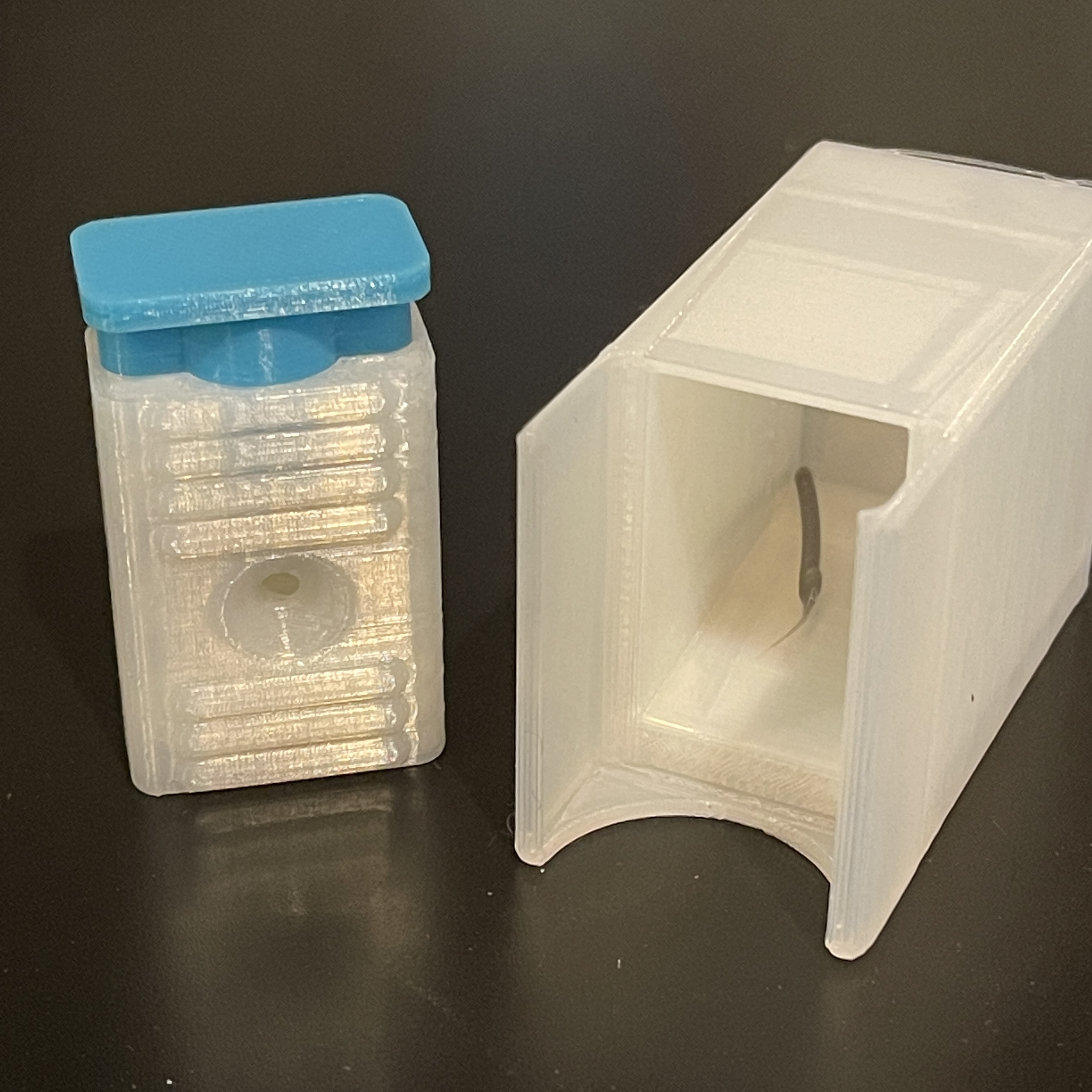 Easy-to-Empty Filament Cutter with 3030 extrusion and MultiClip ...