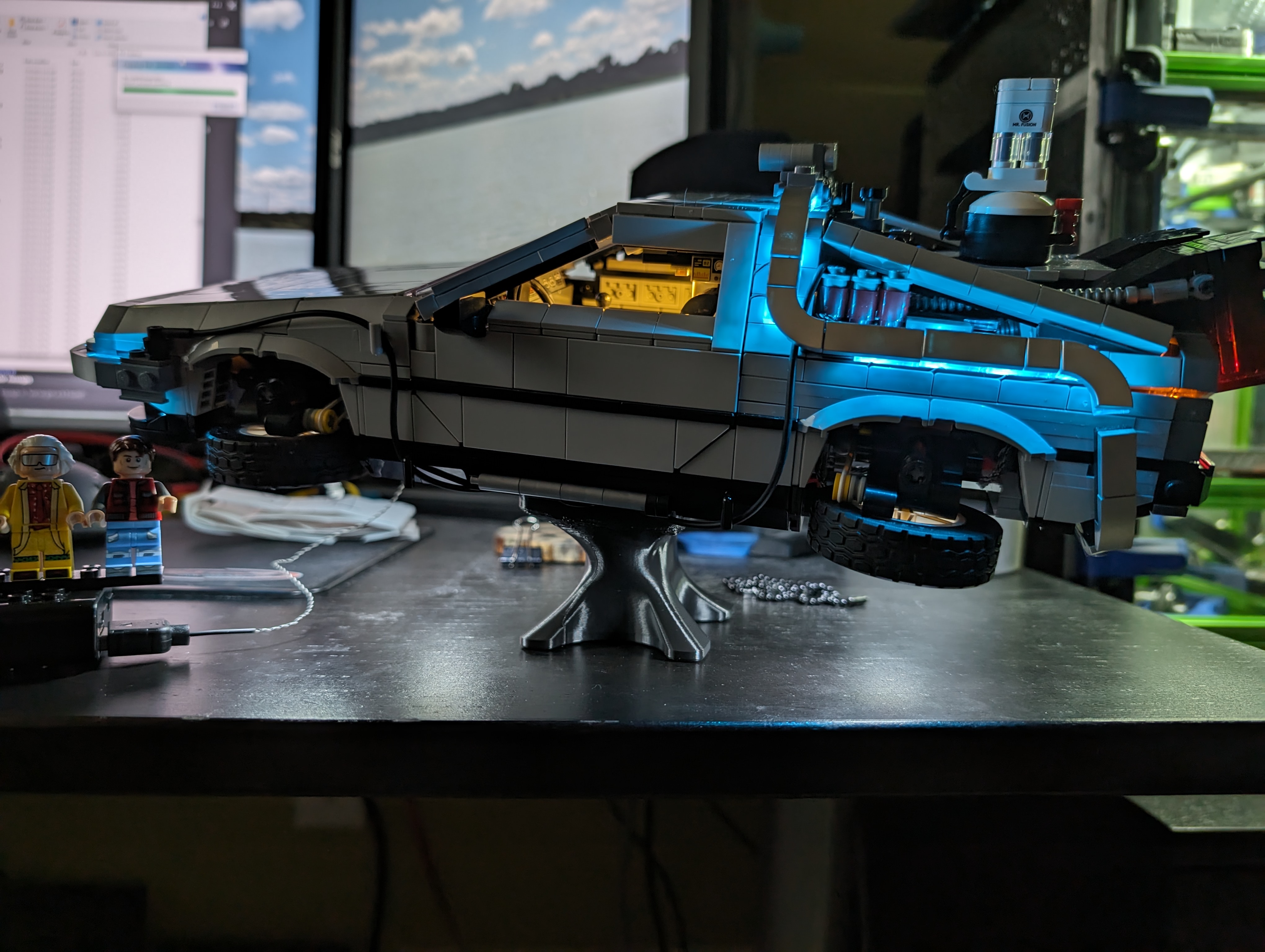 Lego DeLorean Stand (10300) - also works with LED Kit by Long ...