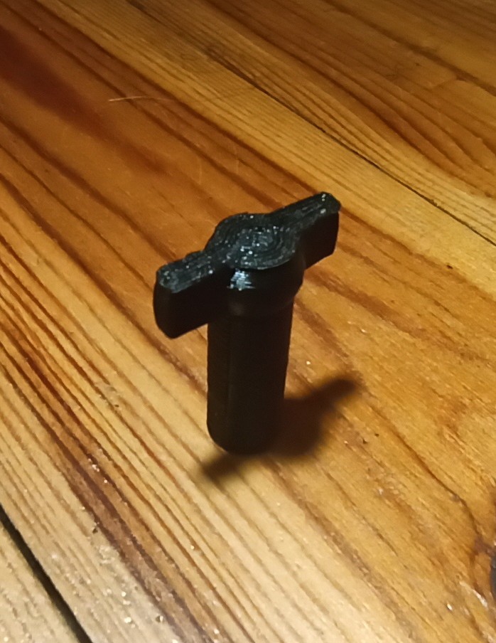 Radiator key/bleeder - Kluczyk do odpowietrzania kaloryfera by klubik ...