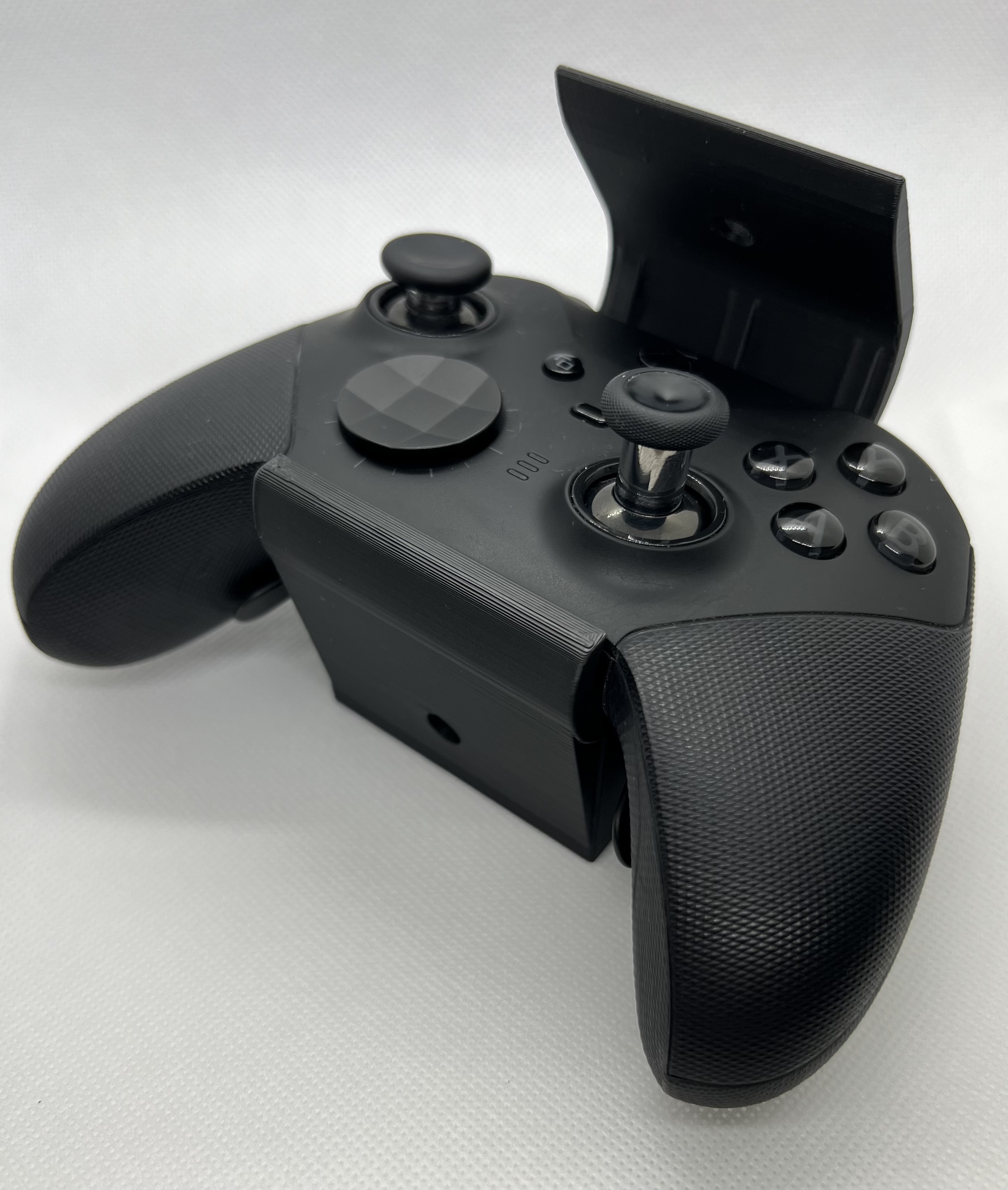 XBOX ELITE CONTROLLER AND CHARGER UNDERDESK MOUNT by Pretzel 3D ...