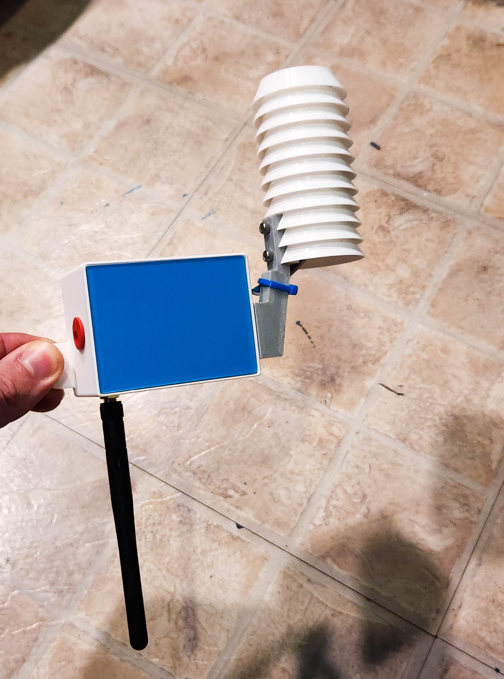 project boxes for ESP32 by Miaoucat | Download free STL model ...