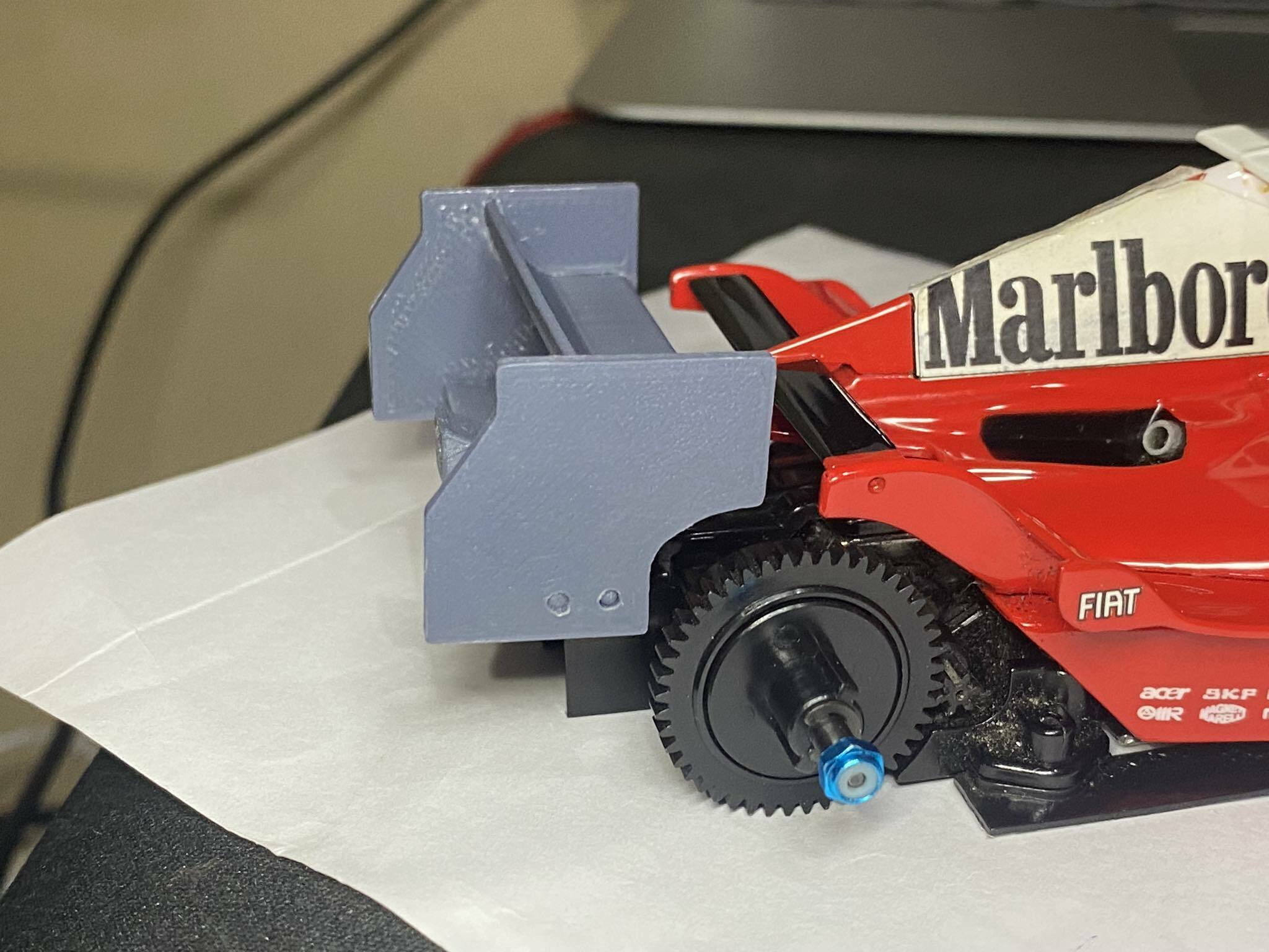 1/28 Scale F1 mini z RC rear wing par takumi Fuji | Téléchargez ...