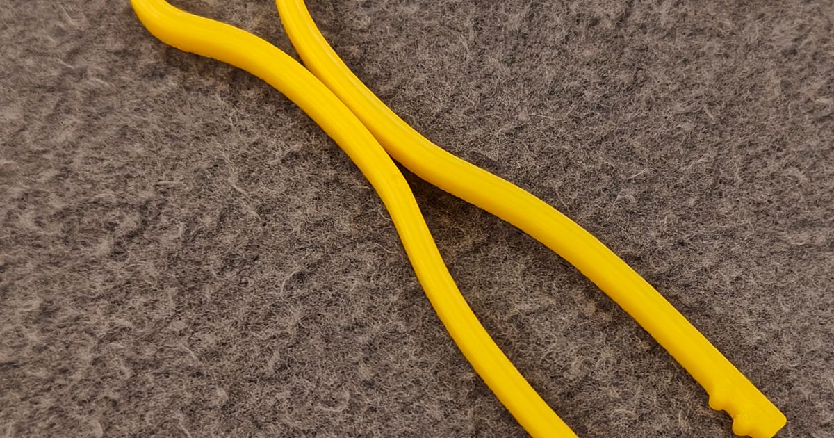 Bobbin Thread Holder von Cekay | Kostenloses STL-Modell herunterladen ...