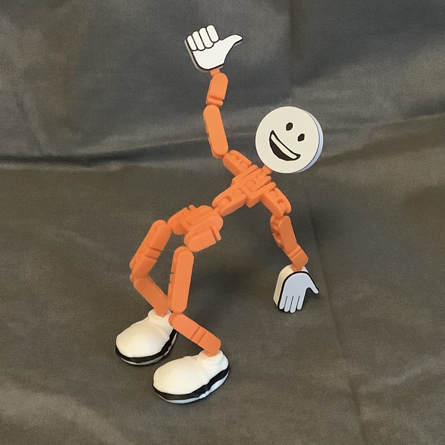 Articulated Figure: print-in-place and tightenable! by JMV38 | Download ...