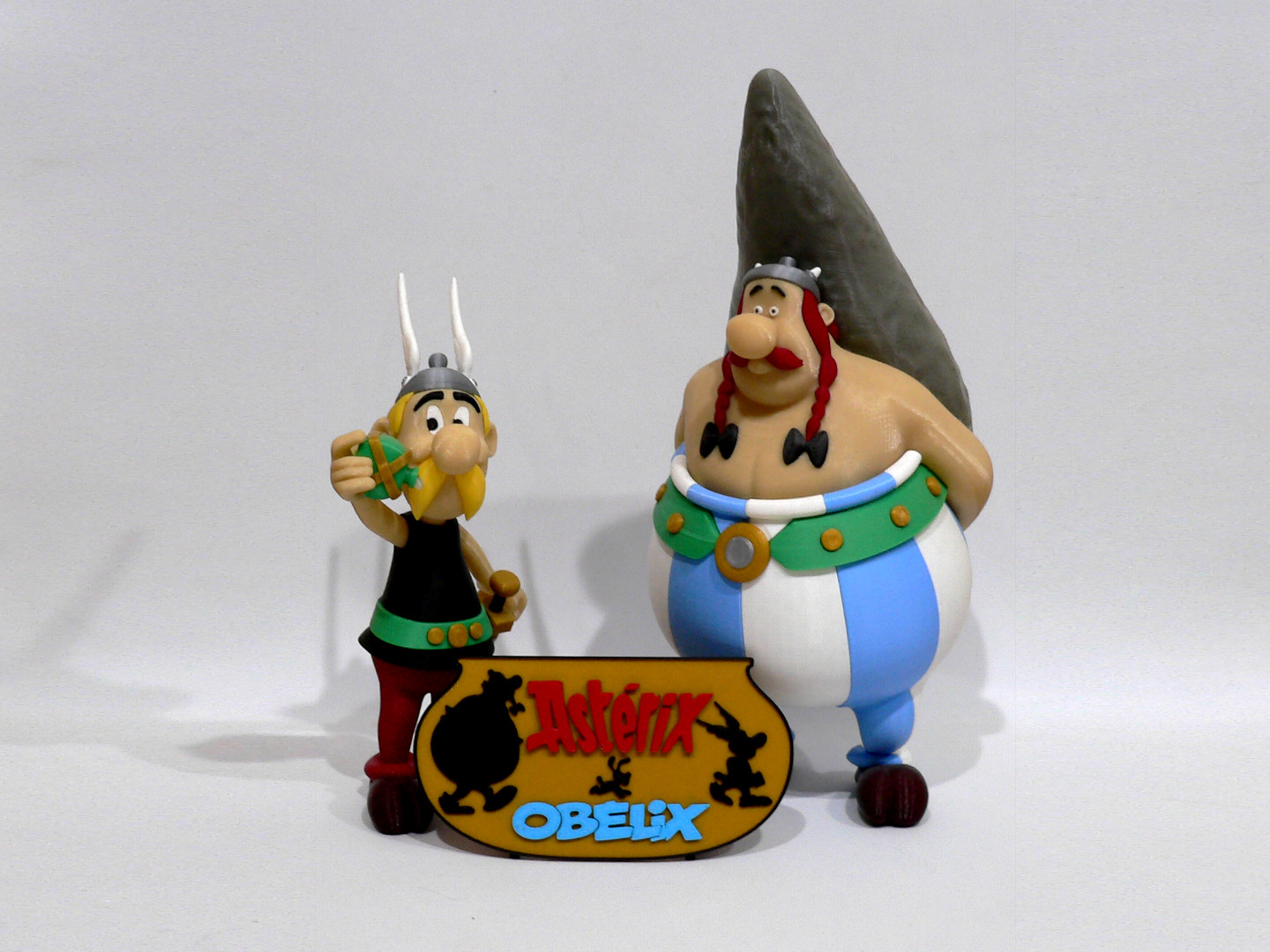 Asterix and Obelix Logo by reddadsteve | Download free STL model ...