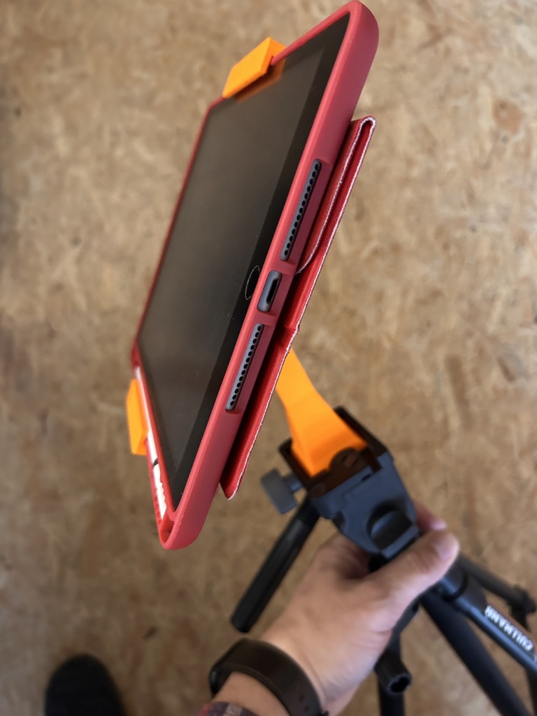 iPad mount for standard camera tripods by Royoba | Download free STL ...