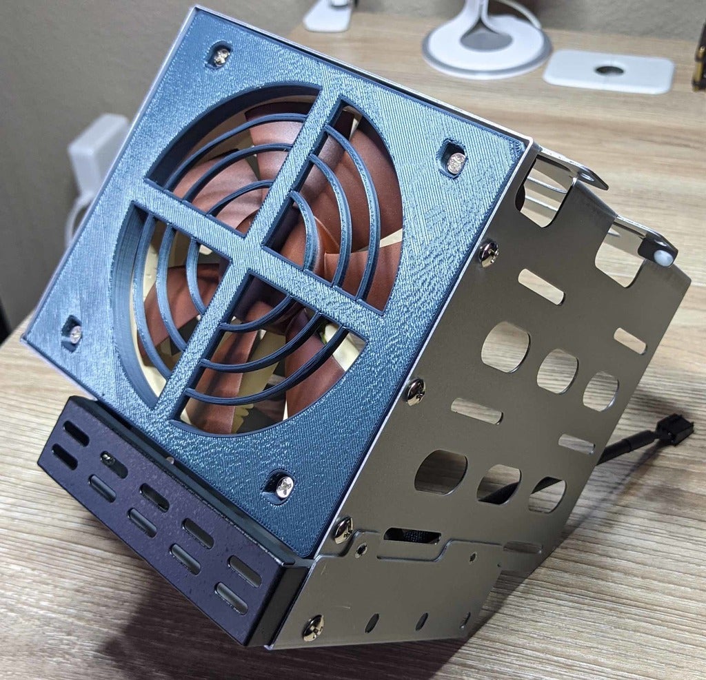 120mm fan bracket for iStarUSA D400 Case by rainb0w_wheez3 | Download ...