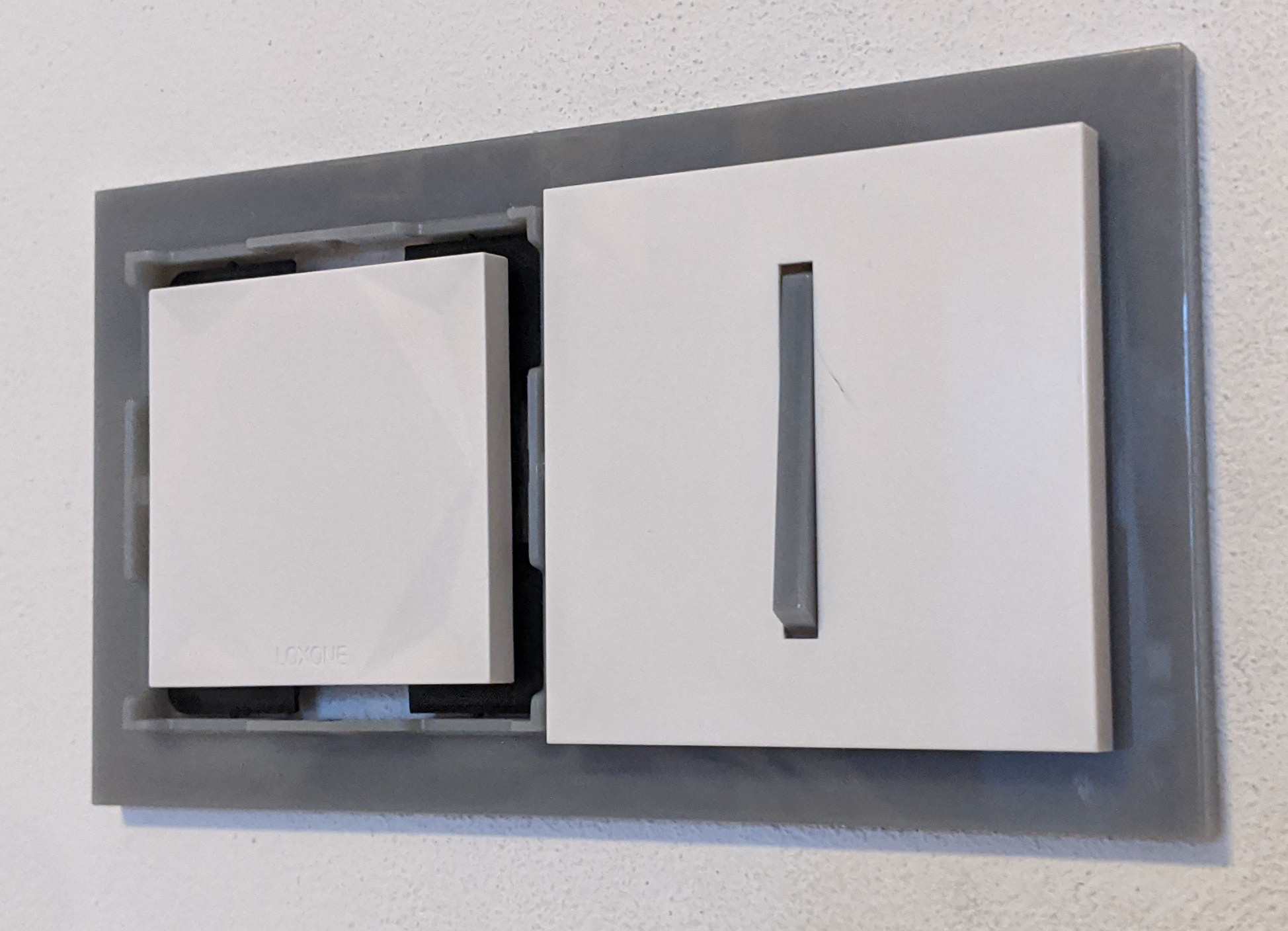 Loxone Touch Air to ABB Neo adapter and cover by Jirka Novak | Download ...