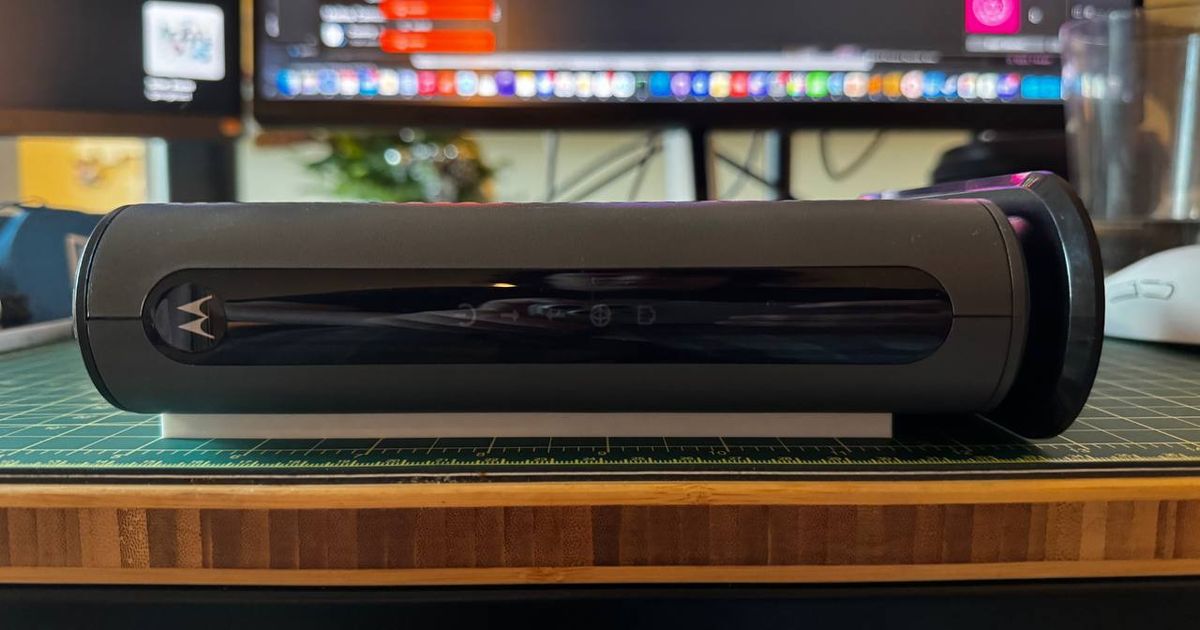 Horizontal Stand for Motorola Cable Modem by William | Download free ...