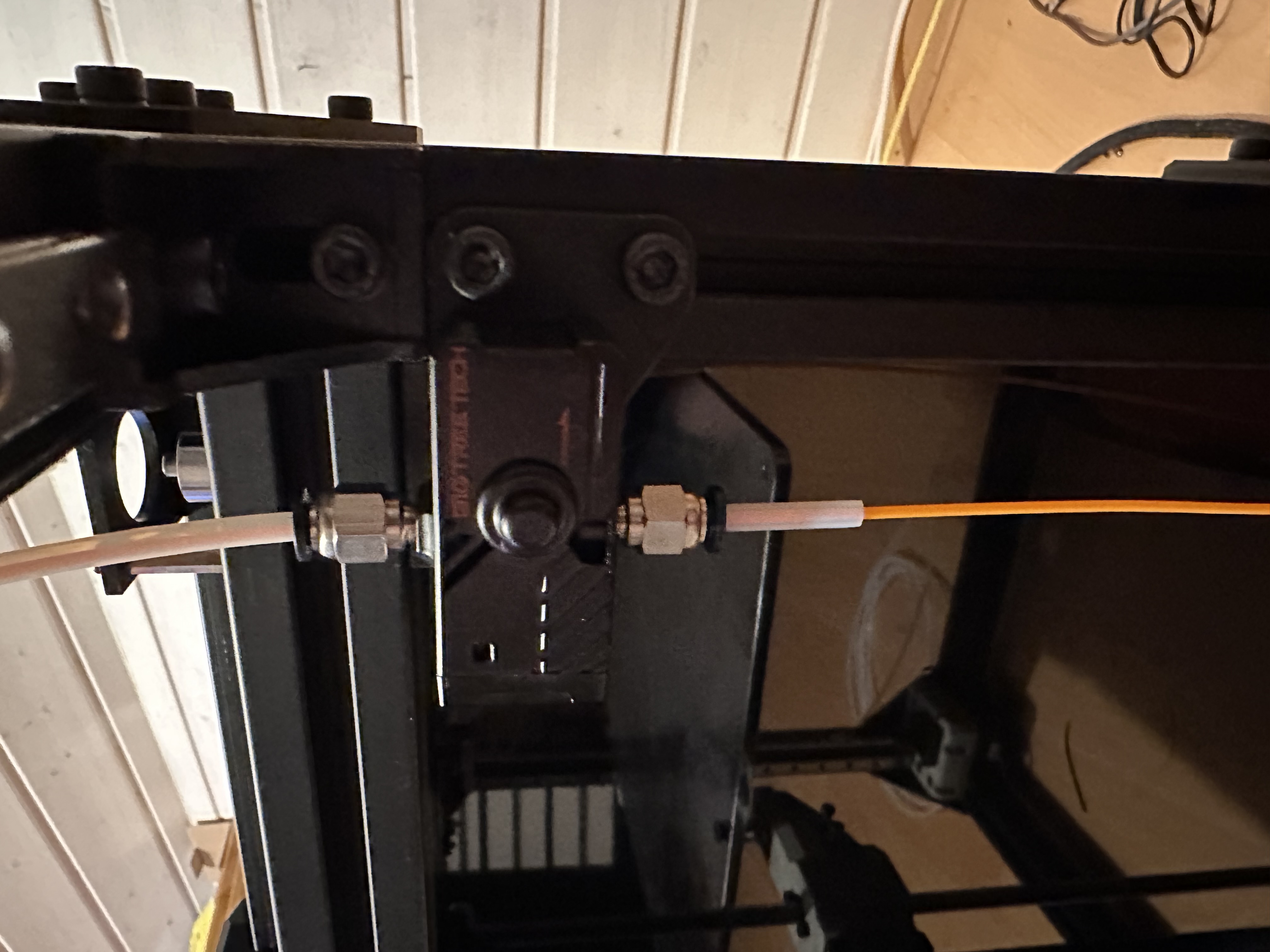 BTT SFS V2.0 (Filament Sensor) Mount for V-Core 3.1 or 3030 Extrusions ...