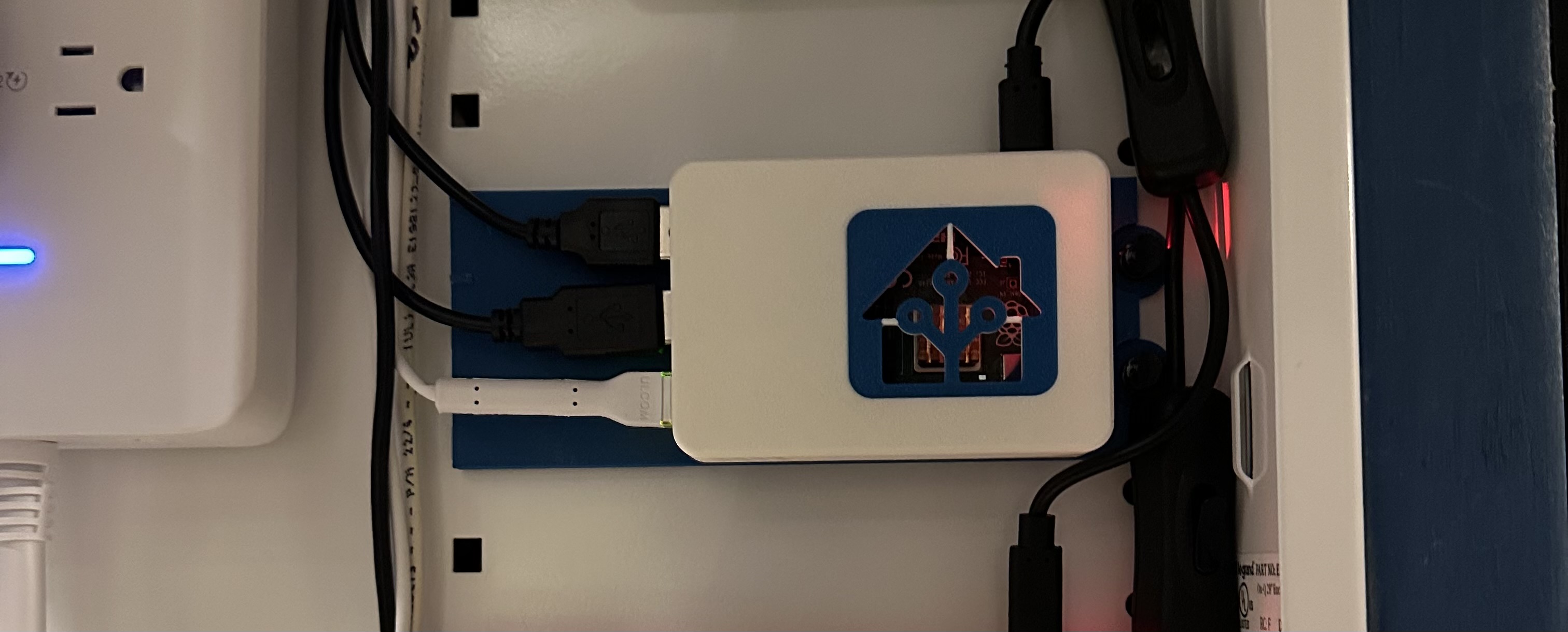 Home Assistant Case Lid for Raspberry Pi 4B OnQ Bracket by Nick Berardi ...