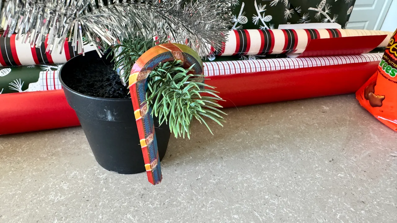 Two-Color Mini Hex Candy Cane by Eebel | Download free STL model ...