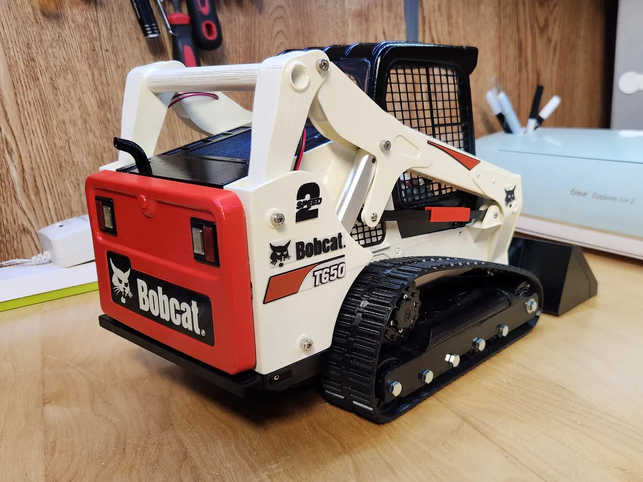 Bobcat Logo for AN3DRC Skidsteer by dhv83 | Download free STL model ...