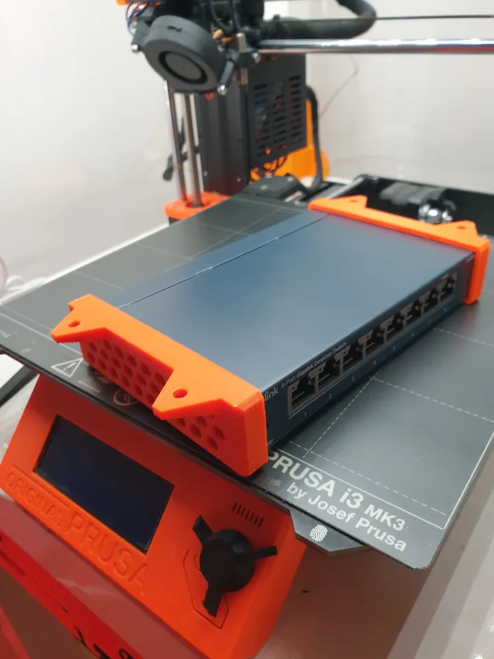 Ethernet switch holder by layerCraft | Download free STL model ...