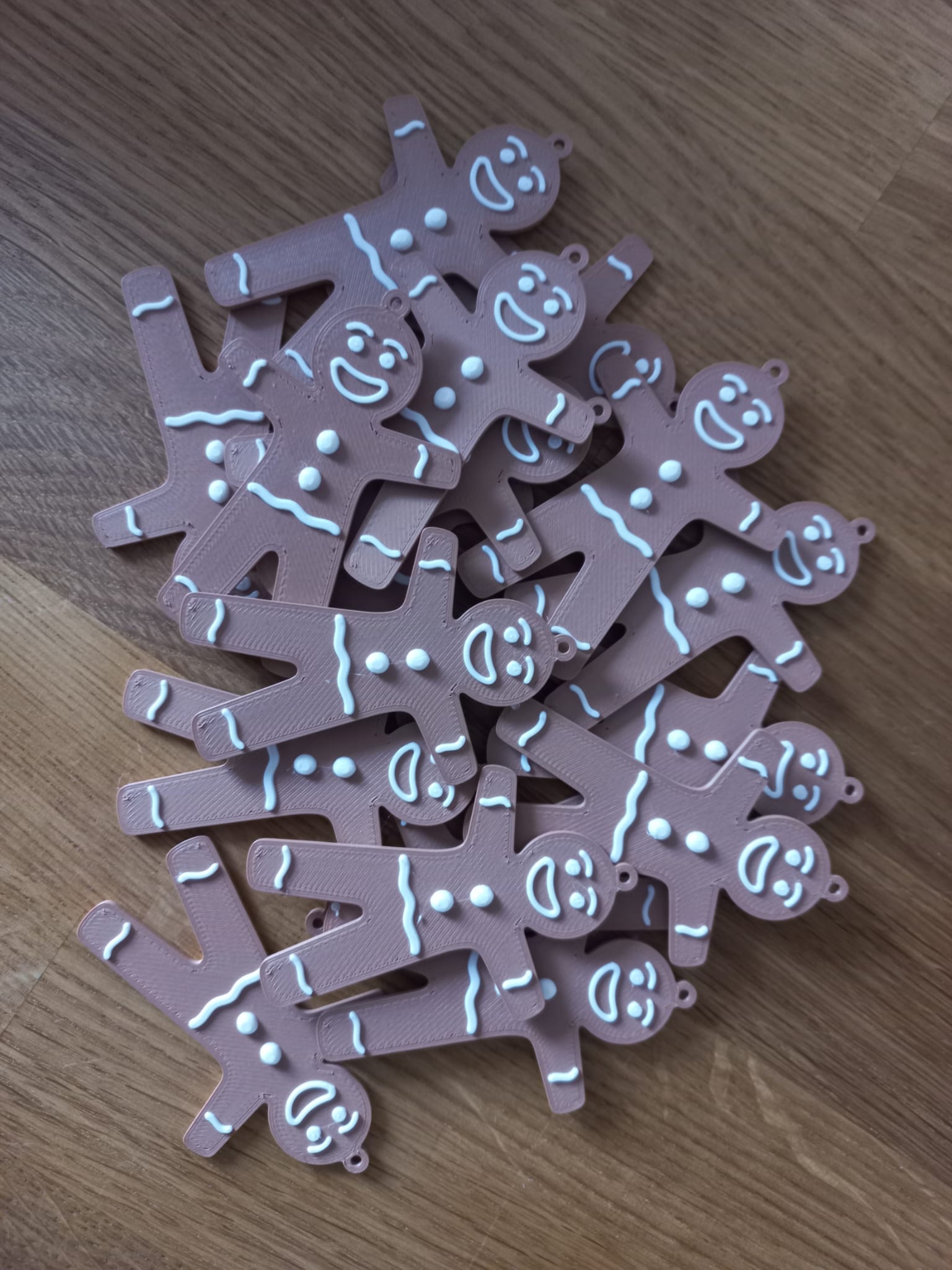 OVERTURE3D Gingerbread Man - no flex christmas tree decoration by ...